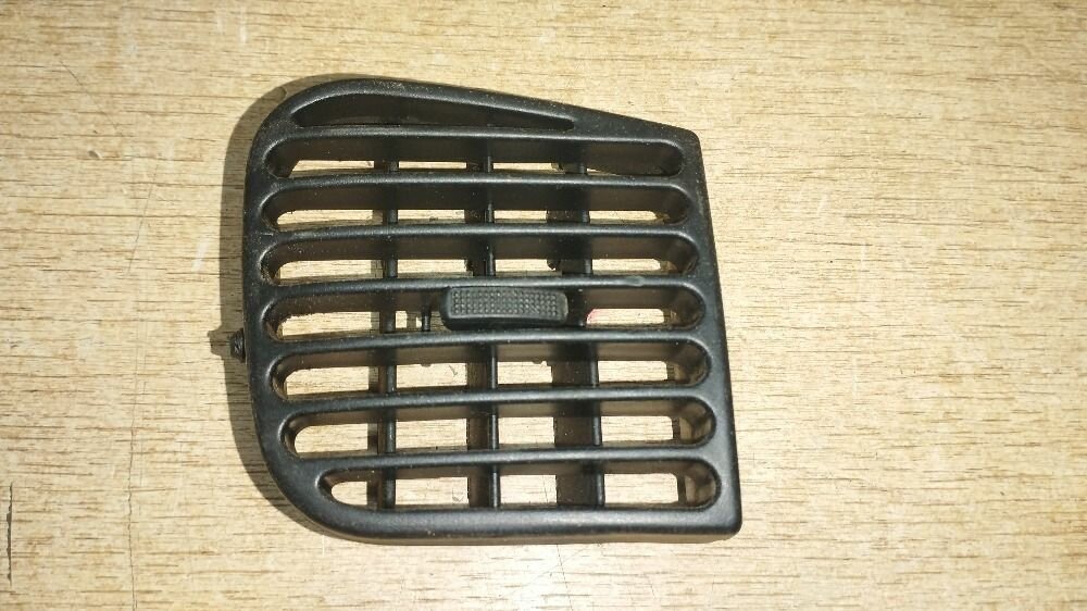 Дефлектор воздушный KIA Spectra 0K2N16492X