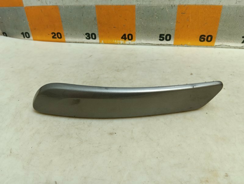 Б/У Накладка внутренней ручки Накладка декоративная Renault Logan 2015 2, L8 Прав. 464953 RENAULT арт. 809603577R