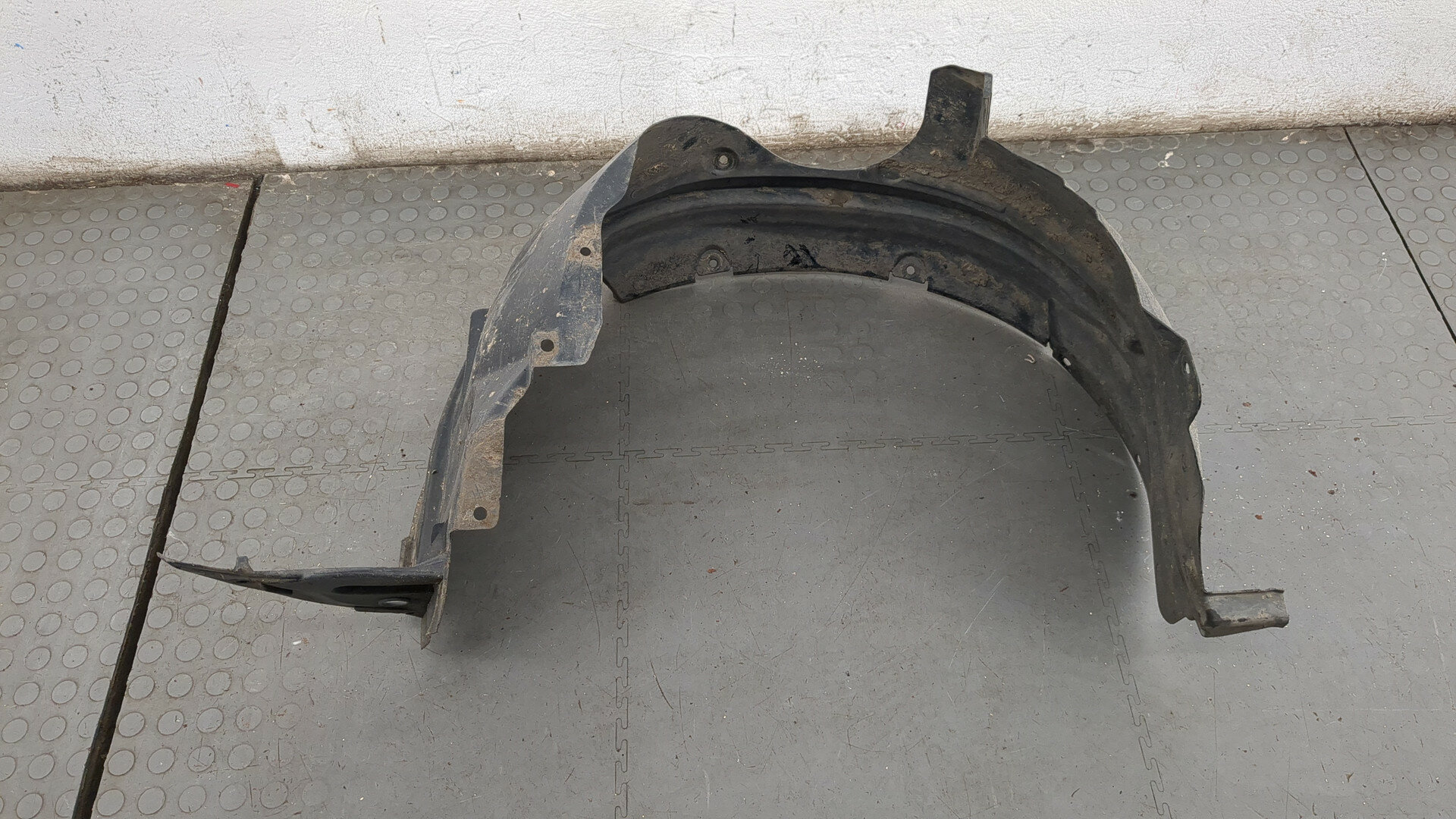 Защита арок (подкрылок) правая передняя Suzuki SX4 Б/У