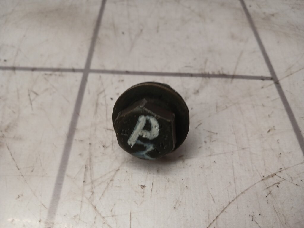 Болт Ford Focus 2 05-08