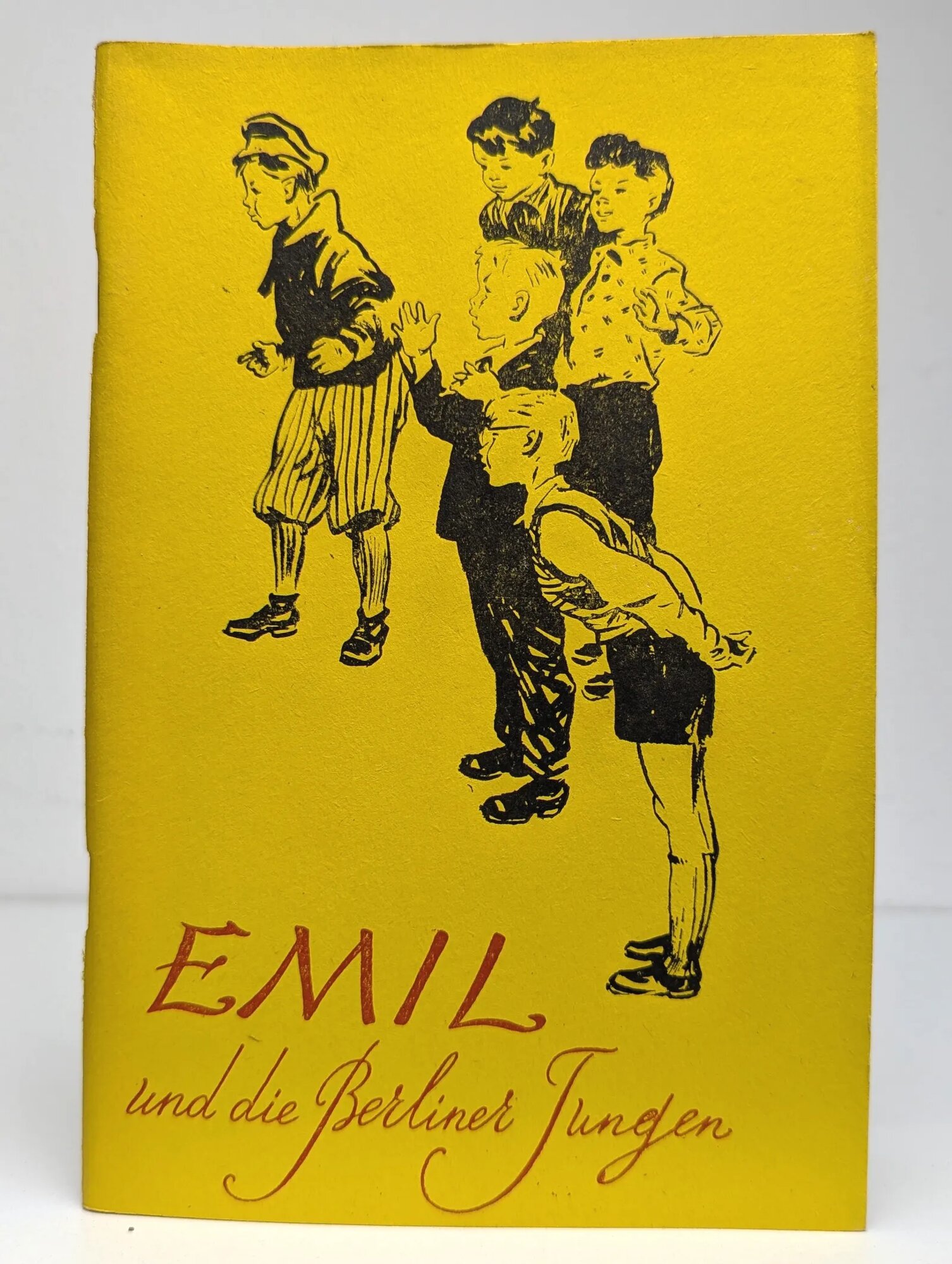 Эмиль и берлинские мальчишки. Emil und die Berliner Jungen Кестнер Эрих 1981