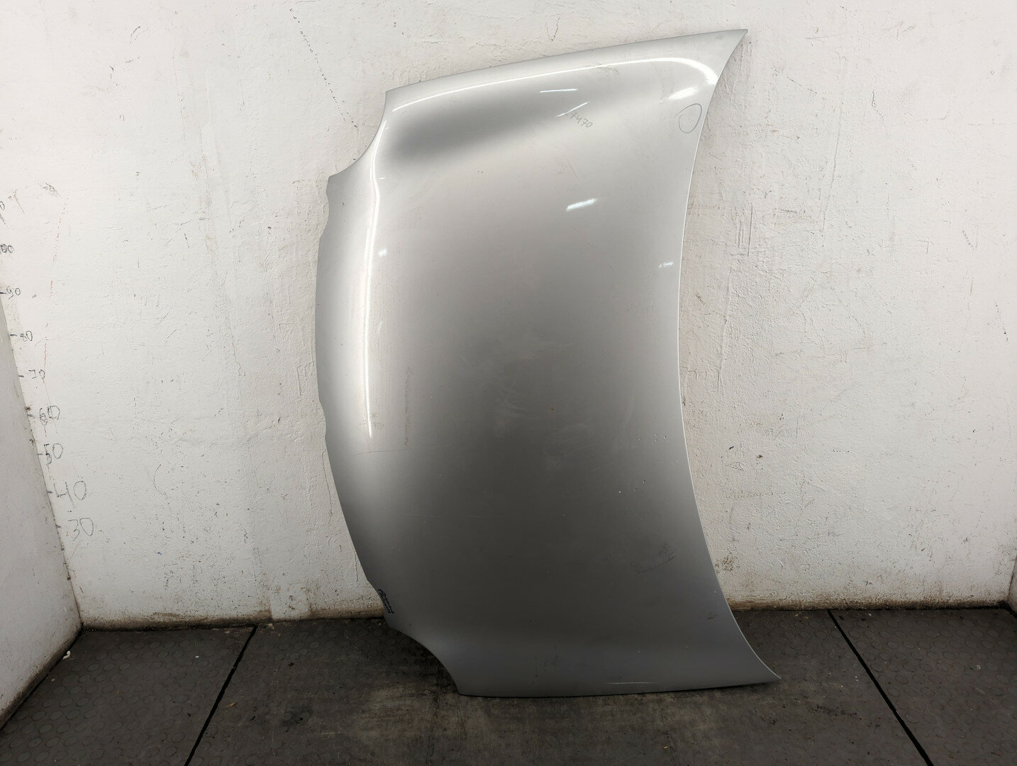 Капот Volkswagen Polo Б/У