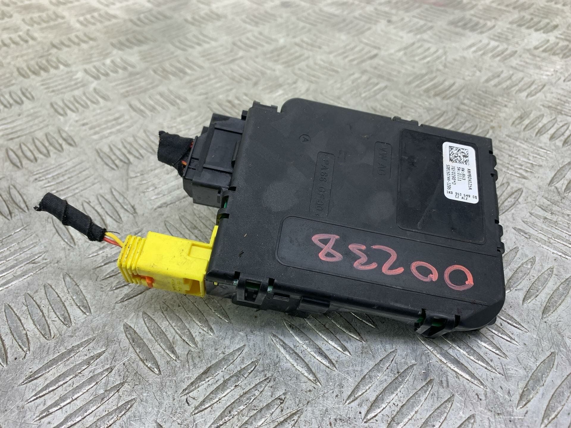 Блок управления коммутационным центром Volkswagen Golf 6 2008 1K0953549CQ