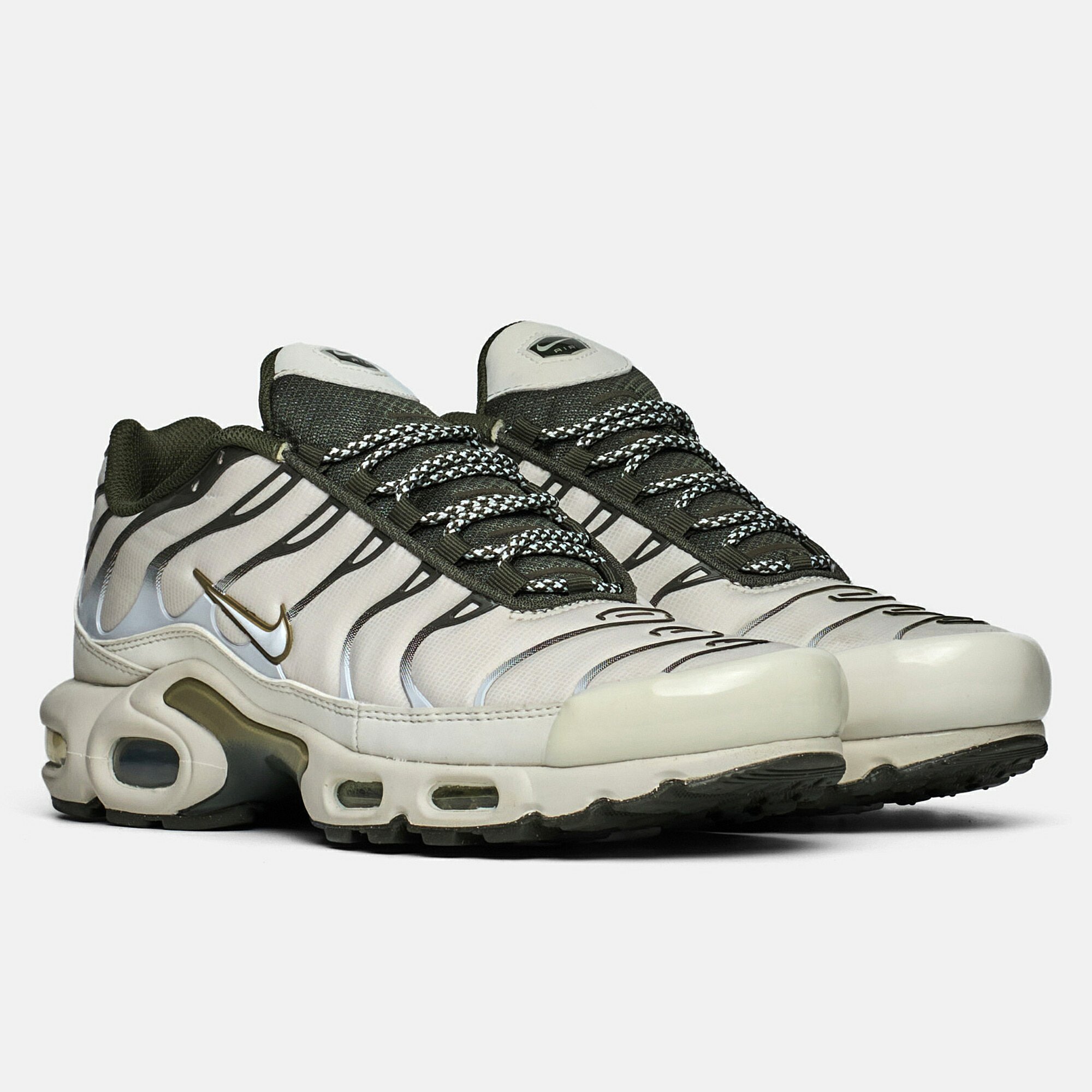 Кроссовки Air Max Plus