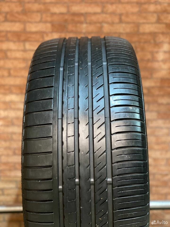 Kinforest KF-550 275/40 R20