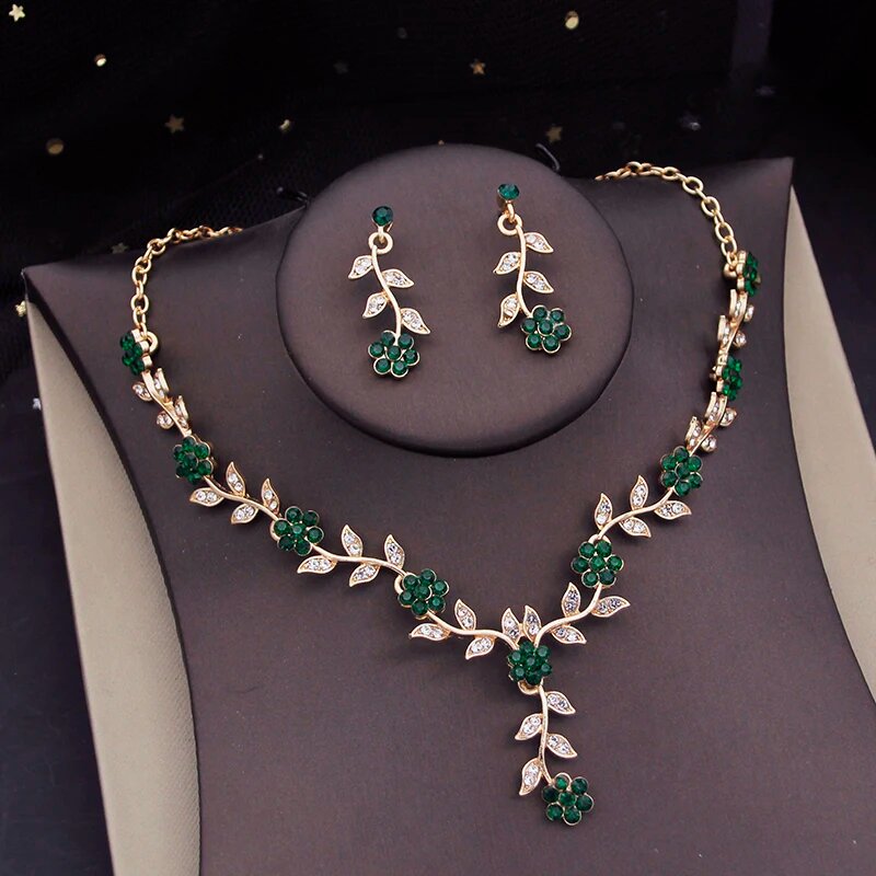 Комплект бижутерии