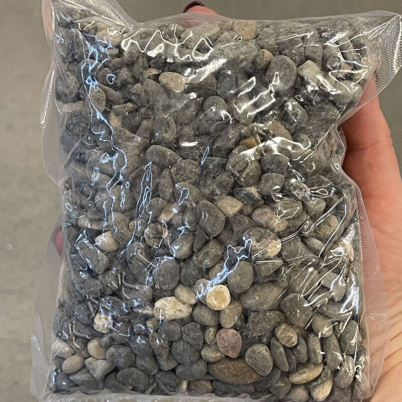 Грунт морская галька 3-6мм, 1кг