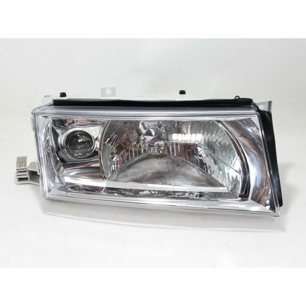 Фары автомобильные