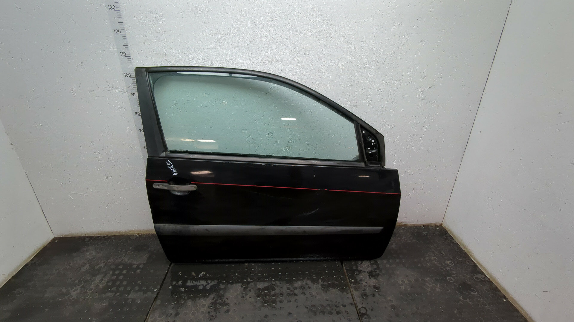 Дверь боковая (легковая) правая передняя Ford Fiesta Б/У