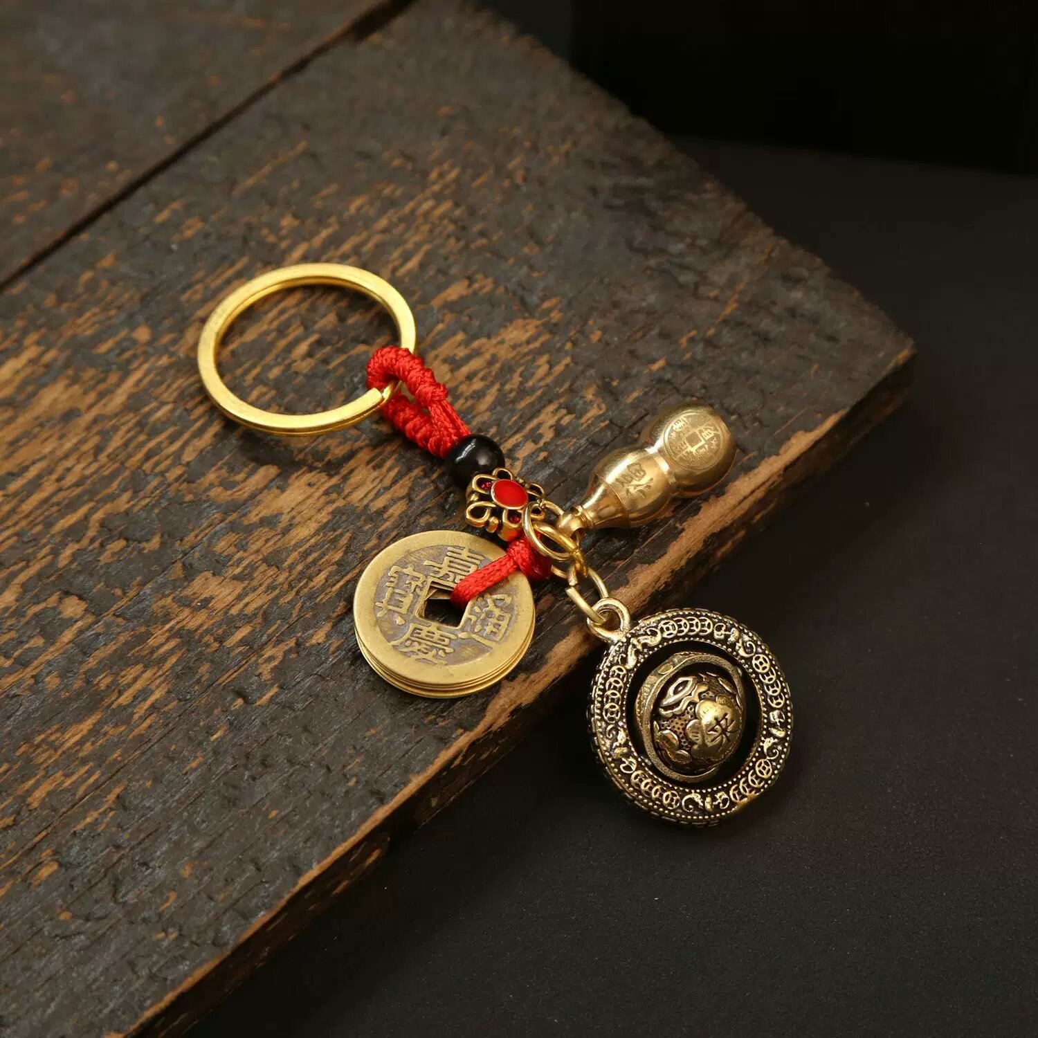 Латунный вращающийся глобус-часы в стиле ретро, состаренный, брелок для ключей, унисекс, подвеска для сумки, поделки