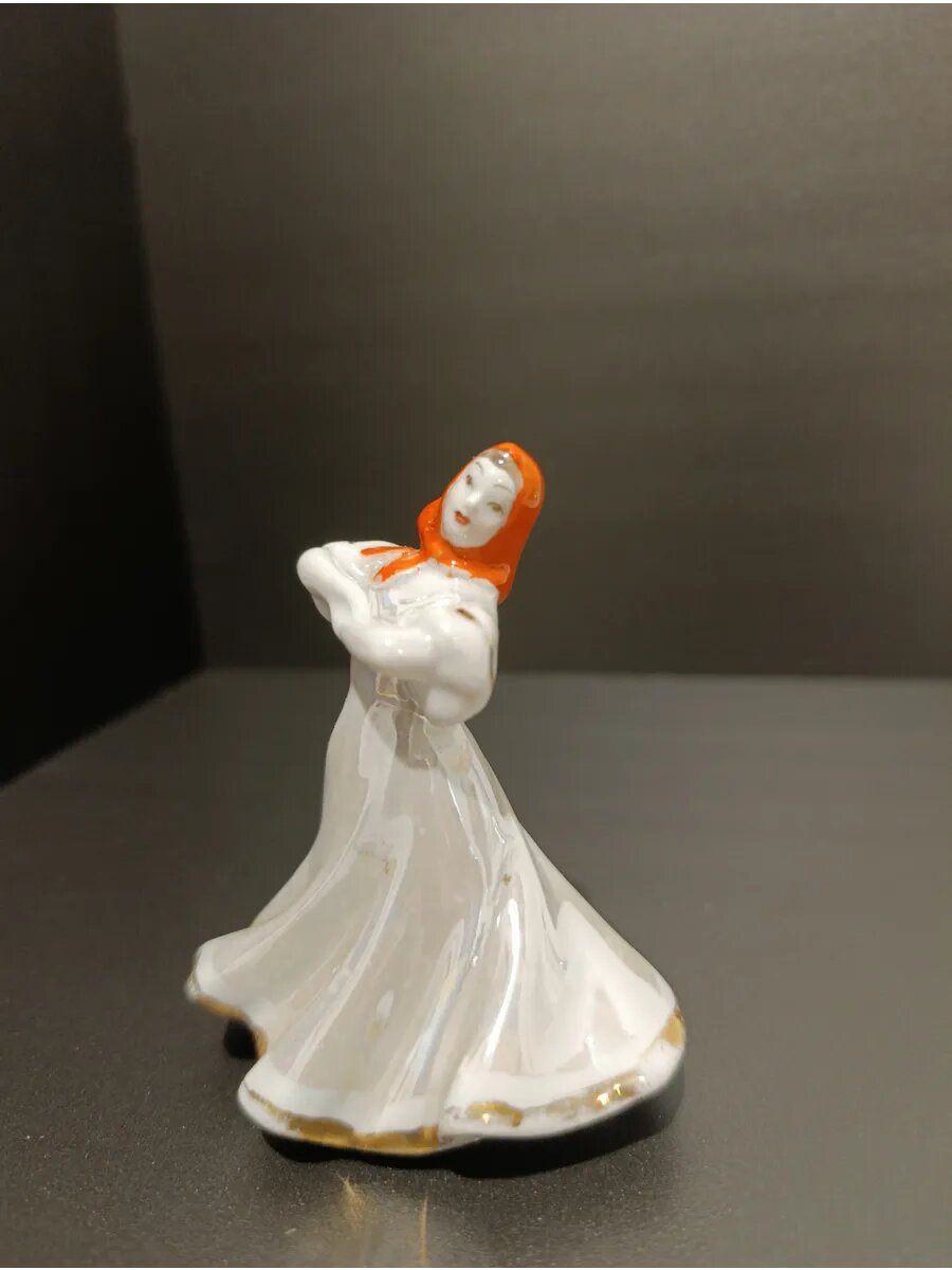 Статуэтка Плясунья Русский перепляс Дулево СССР 1963