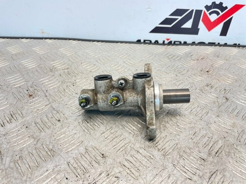 Б/У цилиндр главный тормозной Kia Rio 2012 QB G4FC 62582 Hyundai-KIA арт. 585104L100