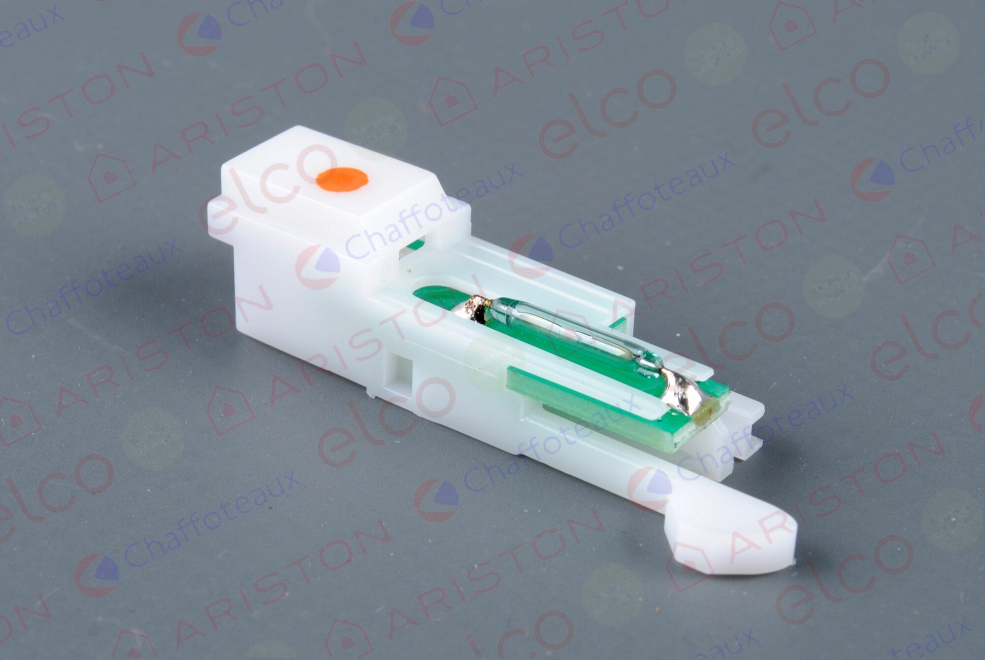 Запчасть для газового котла Датчик протока (геркон) Ariston (65114921-01)