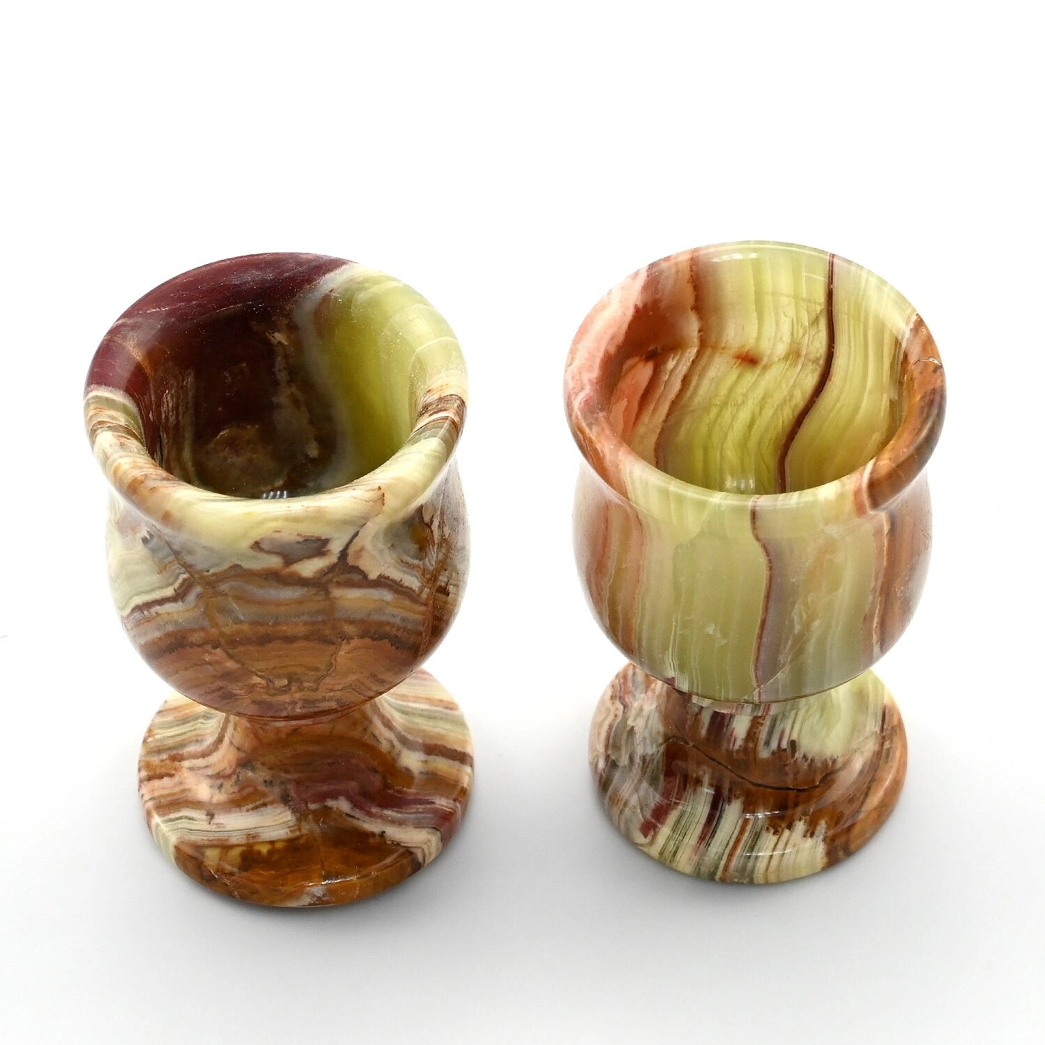 Пара рюмок из камня оникс 2 шт 35*35*60мм .