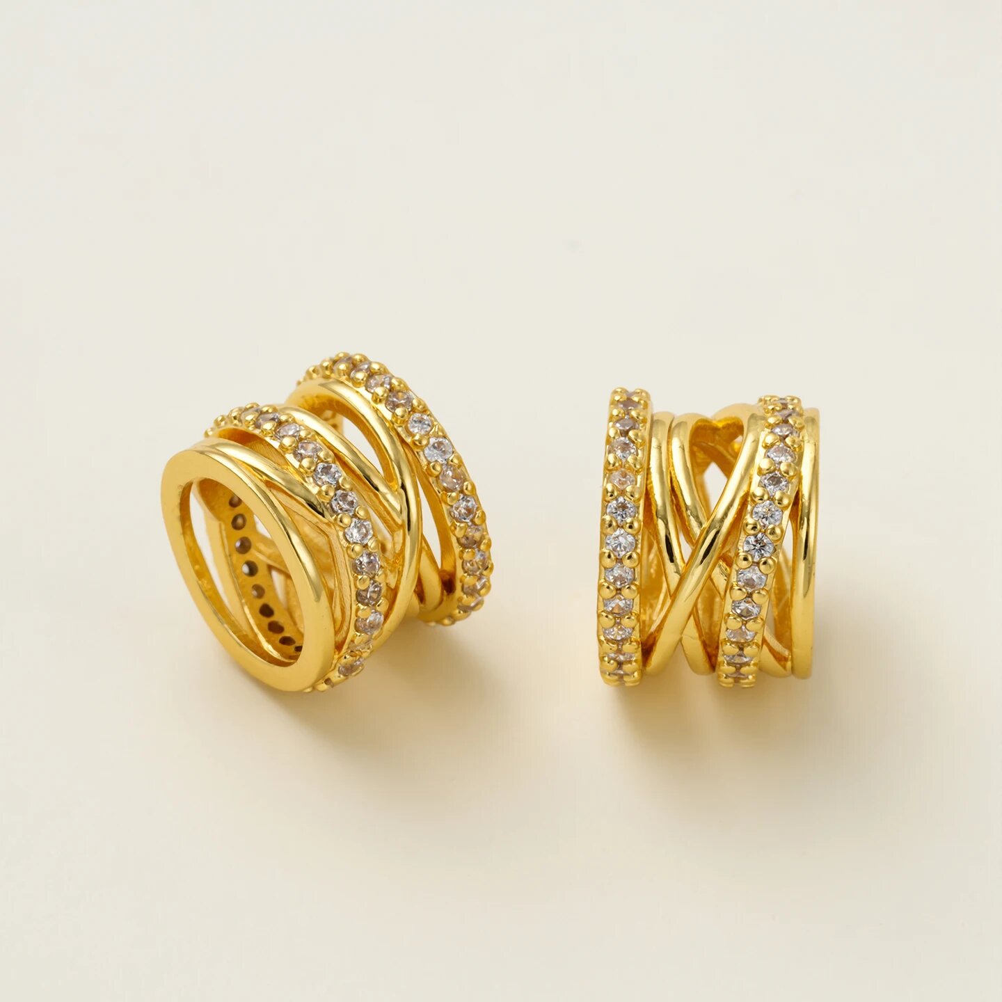 Золотые кольца-манжеты с кристаллами, 18k gold
