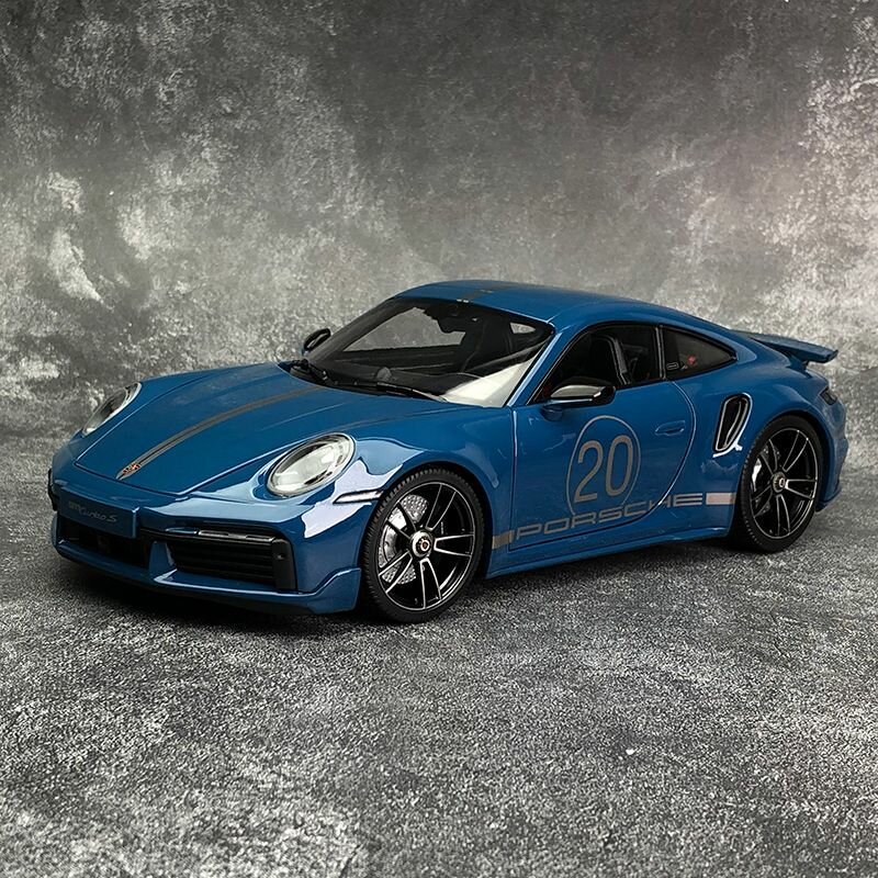 MINICHAMPS Модель автомобиля Porsche 911 Turbo 20th Anniversary, масштаб 1:18, коллекционная модель (Porsche 911 Turbo 20-летие)