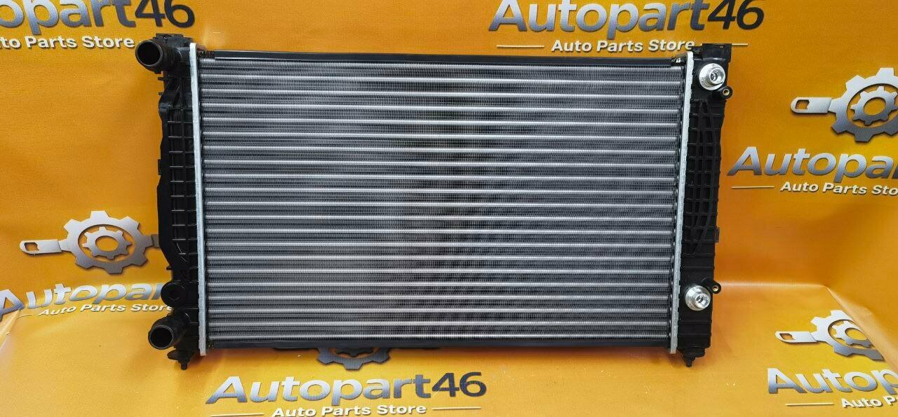 Радиатор Пассат Б5, Ауди А4 б5, Ауди А6 Ц5, Шкода Суперб 2001-2008 АКПП аналог