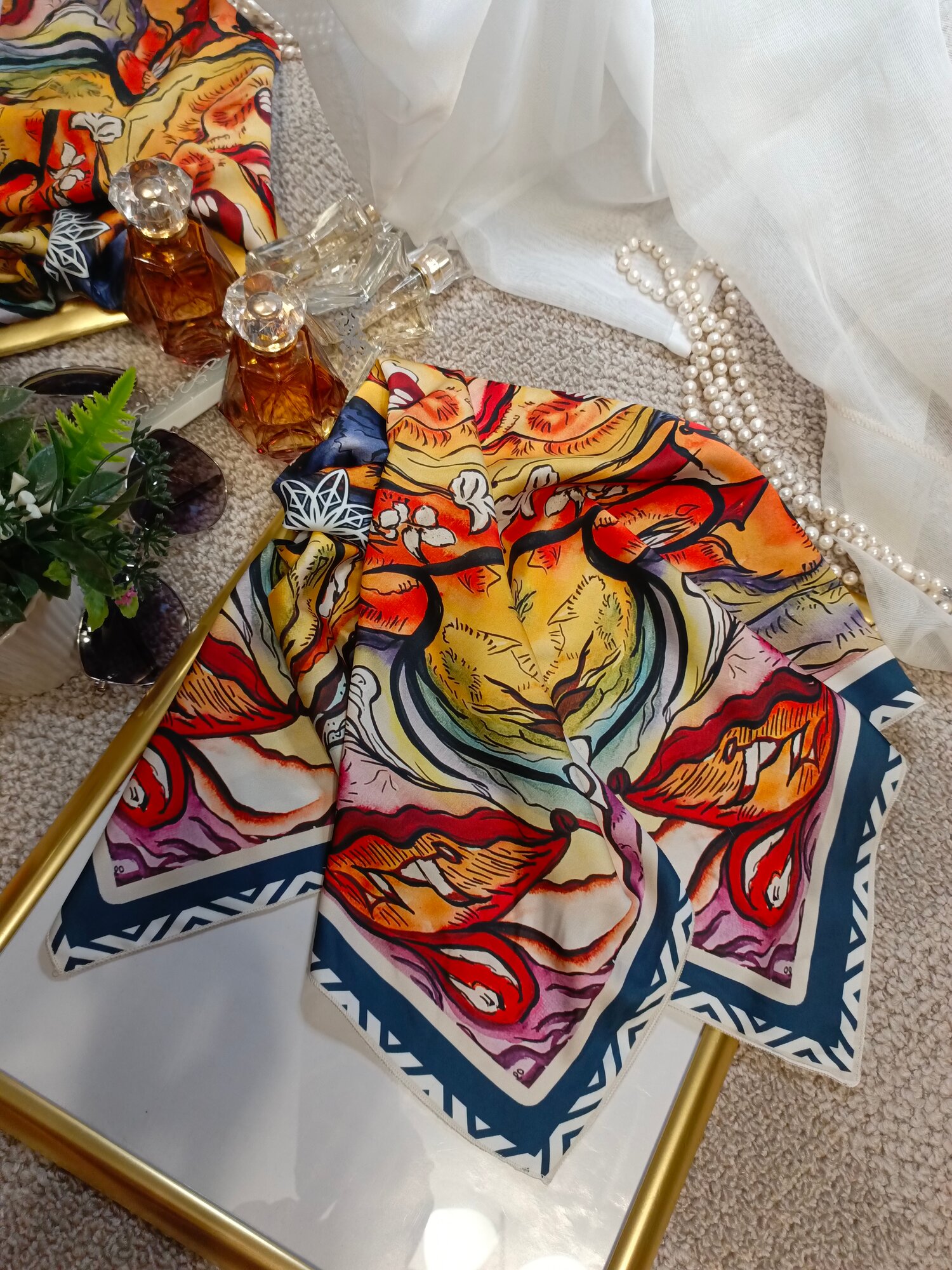 Платок Сияние Севера для девочек и женщин