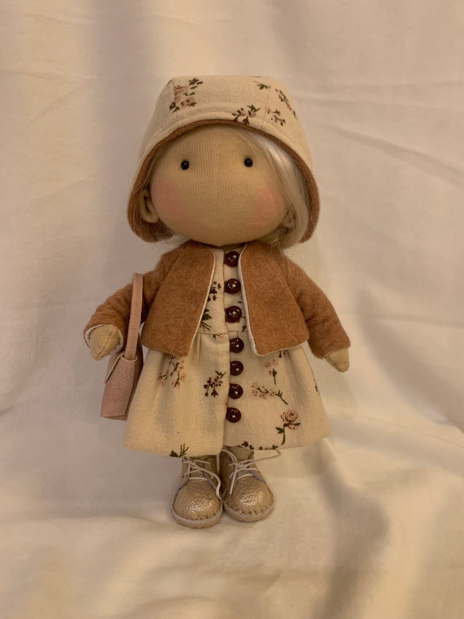 Интерьерная кукла ручной работы