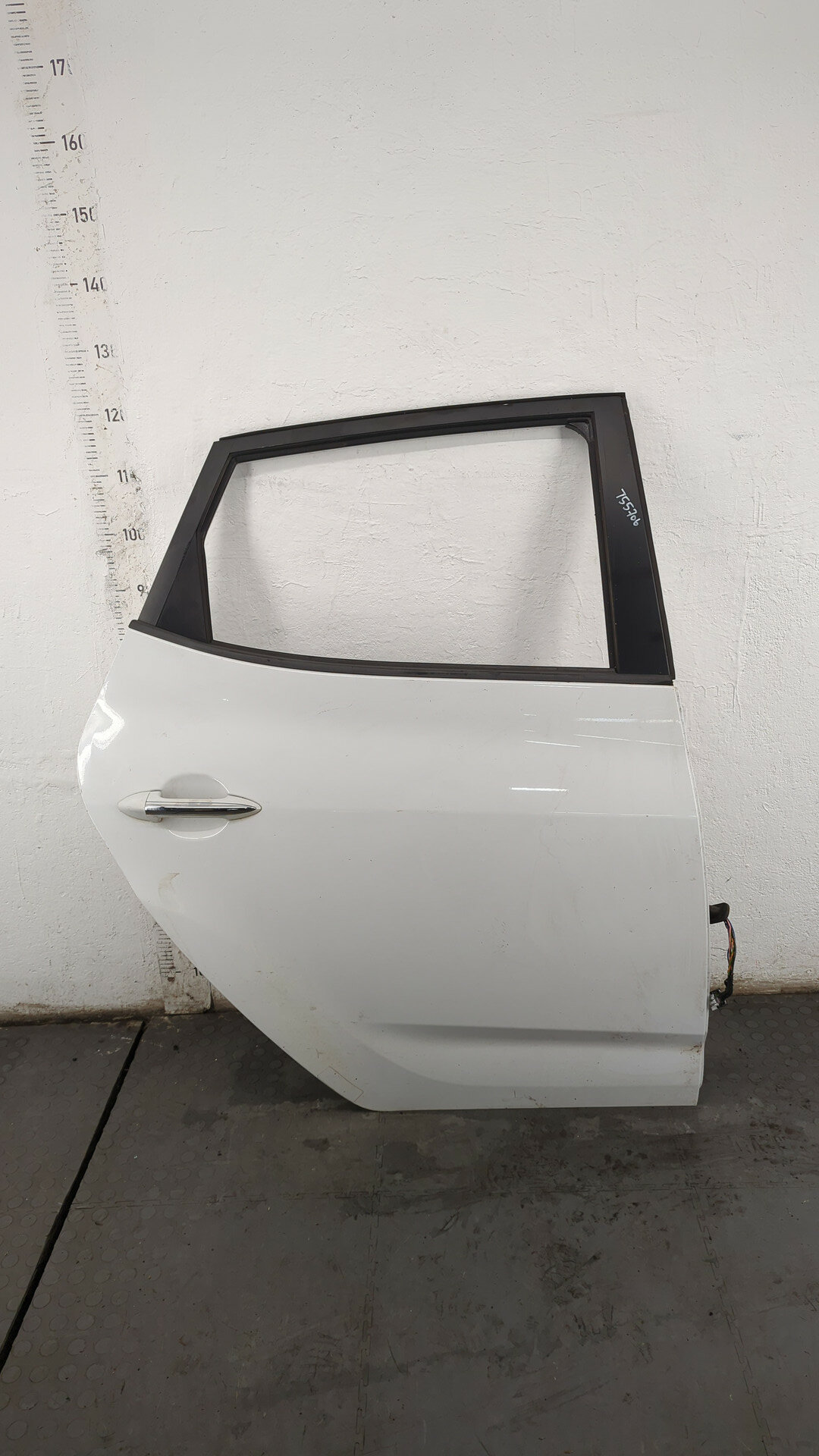 Дверь боковая (легковая) правая задняя Hyundai ix 20 Б/У
