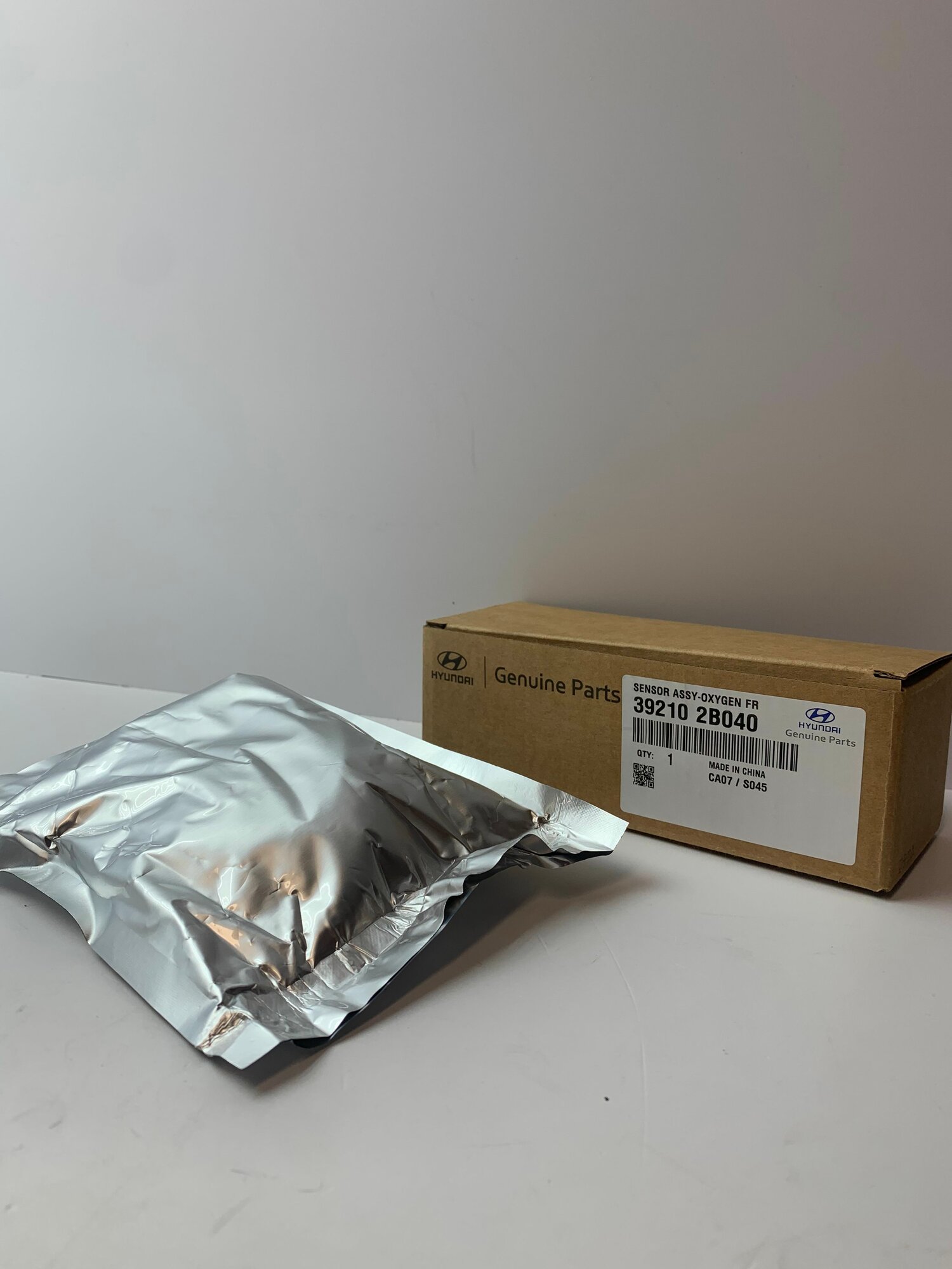 Датчик кислородный 392102B040 HYUNDAI/KIA