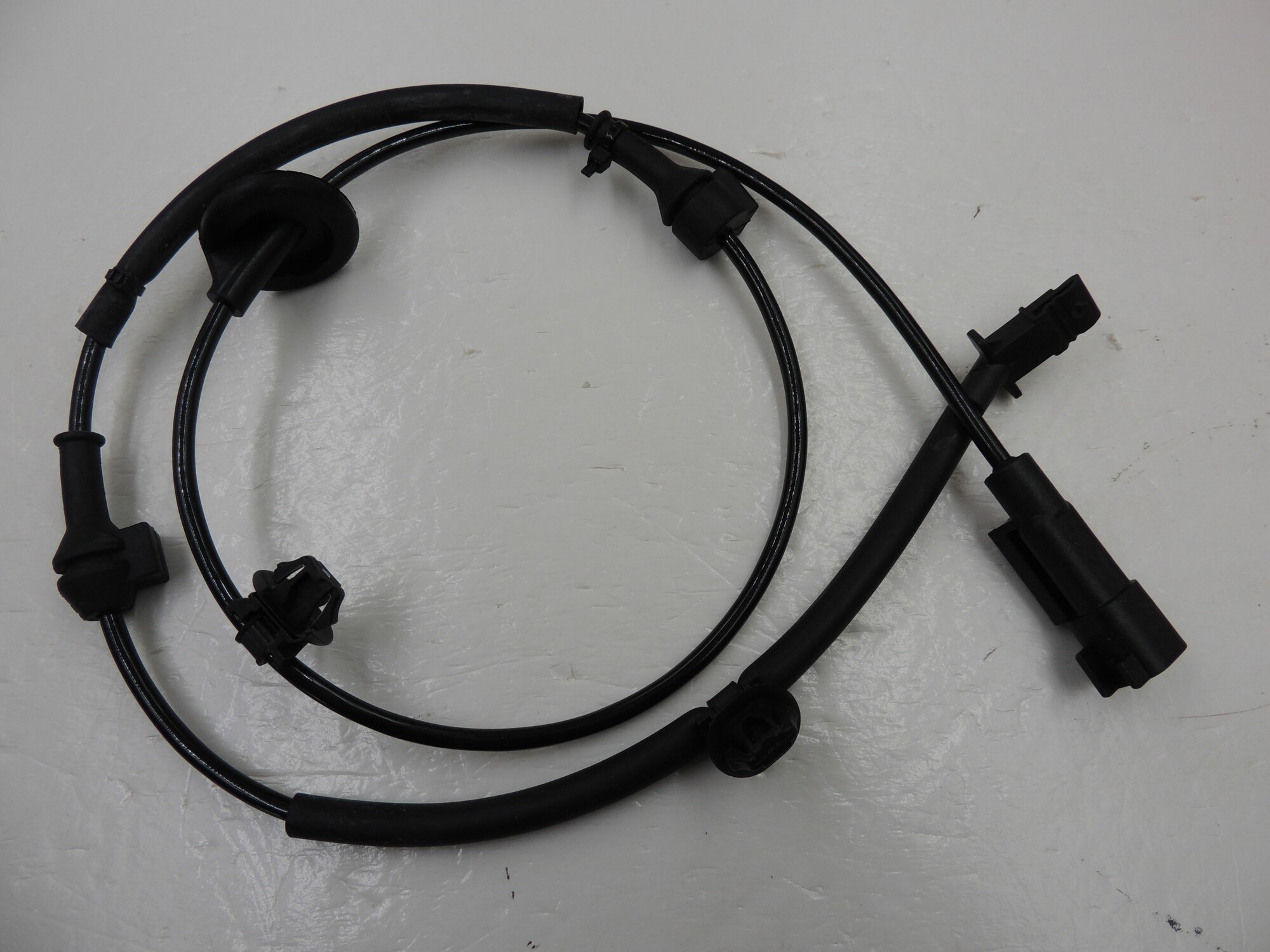 Датчик ABS 4670A820 Mitsubishi
