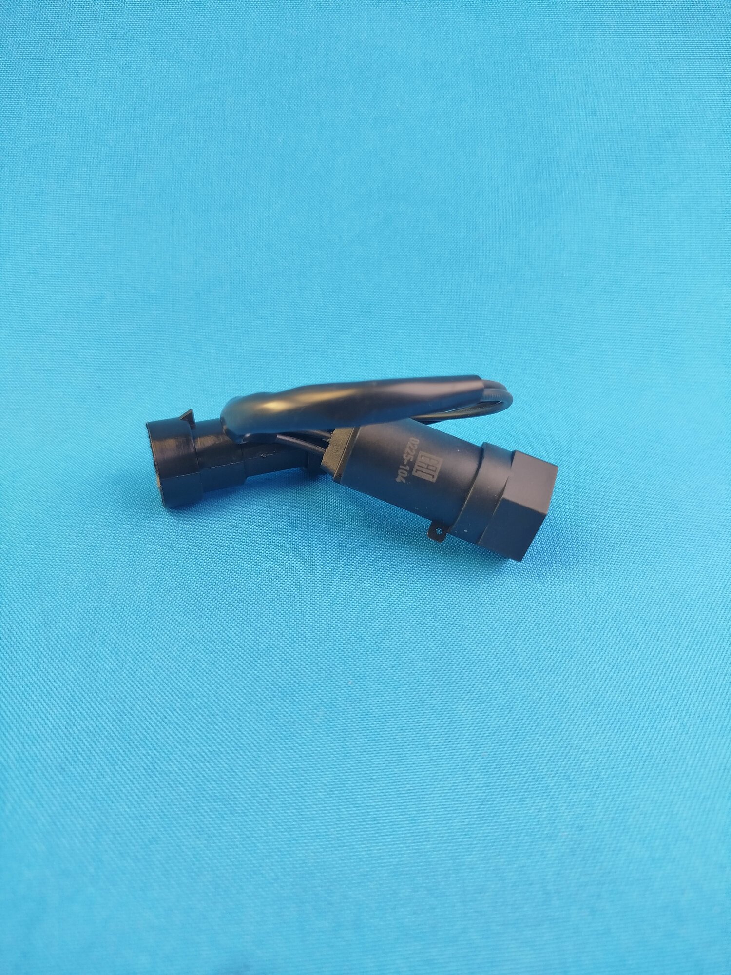 Датчик скорости "HOFER"для а/м ГАЗ 406дв. (круглый разъем, с проводом)