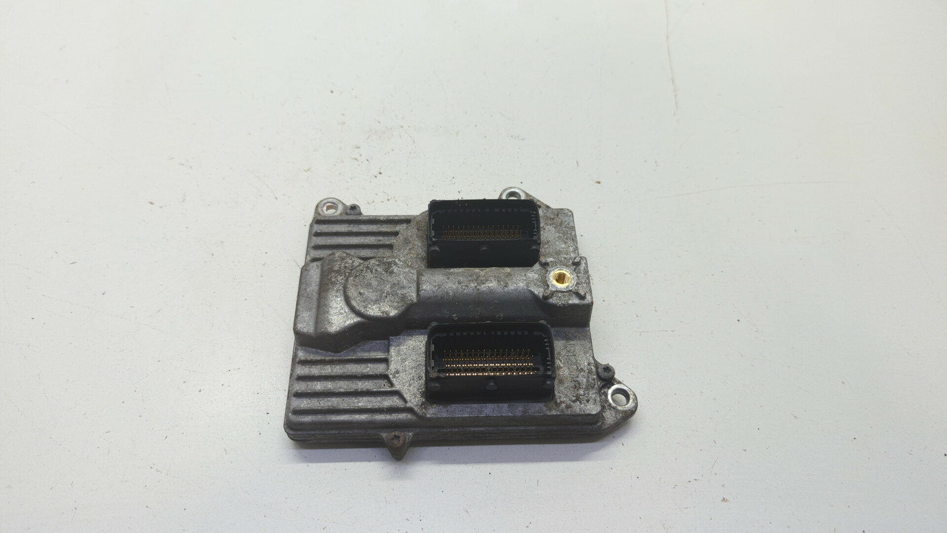 Блок управления двигателем Opel Zafira B Б/У