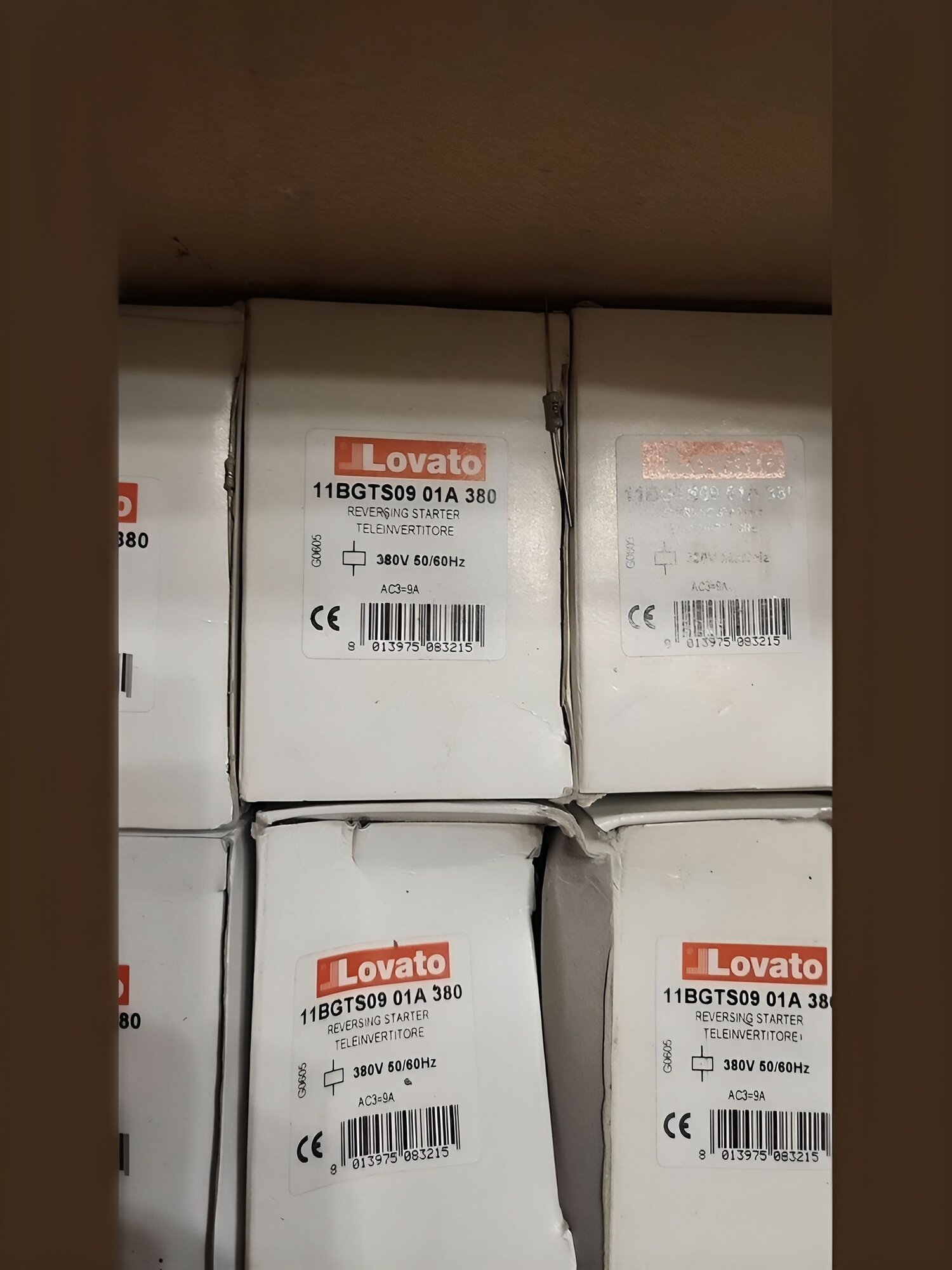 Реверсивный контактор BGTS09 380V 9A Lovato