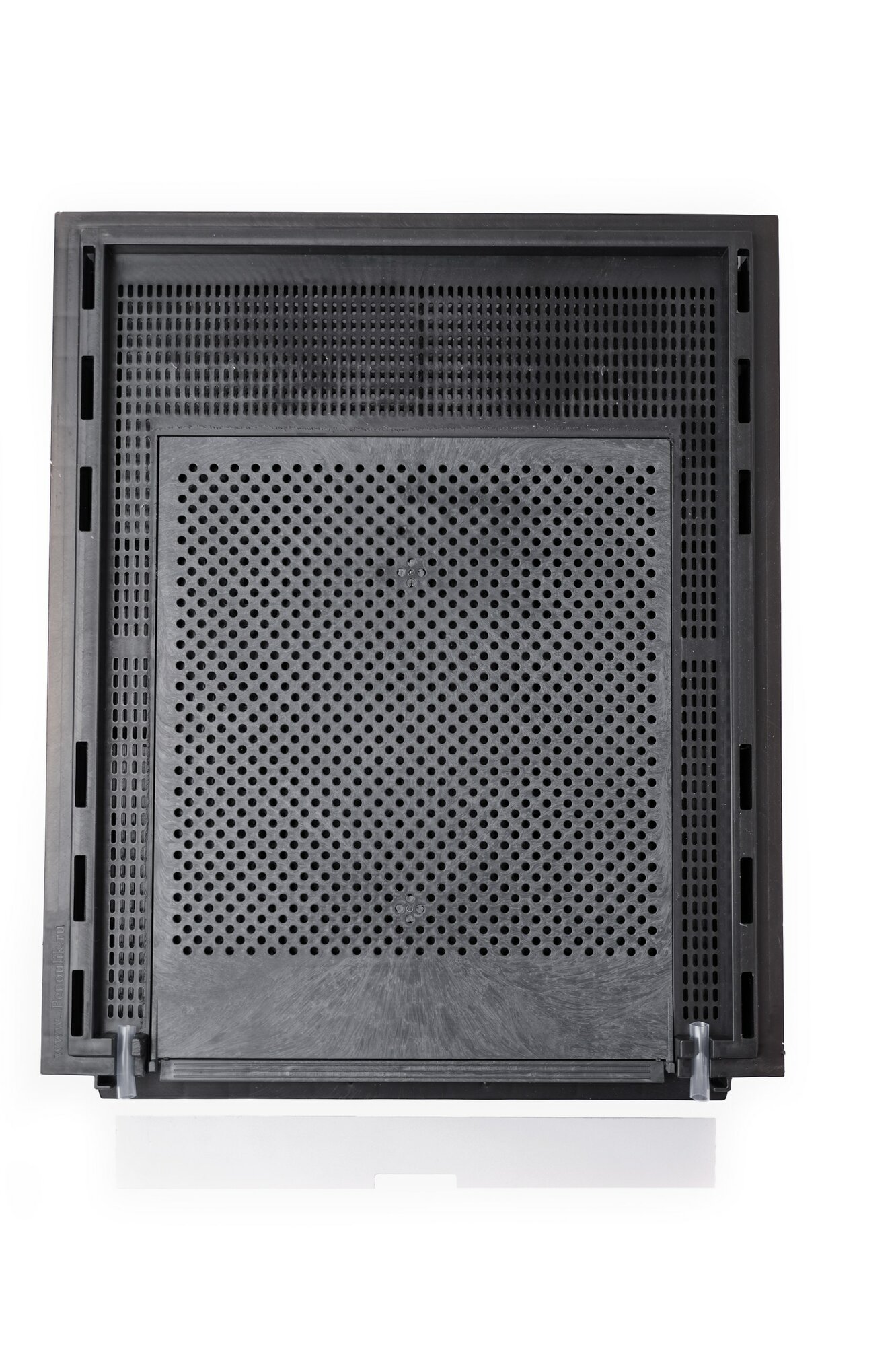 Дно с пыльцесборником 10 рам пластик (комплект)