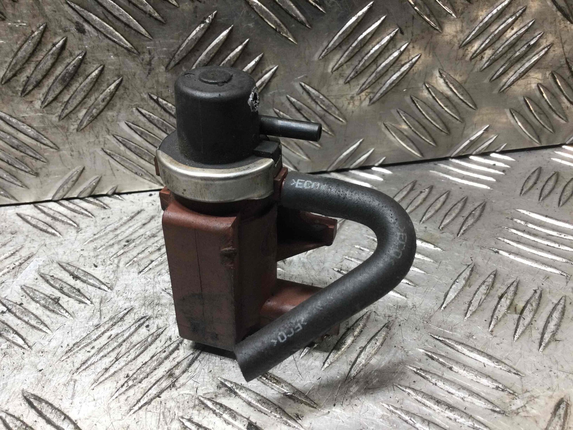 Б/У Клапан управления турбиной (актуатор) Ford Focus 2 поколение (2005-2008) 2010 г.