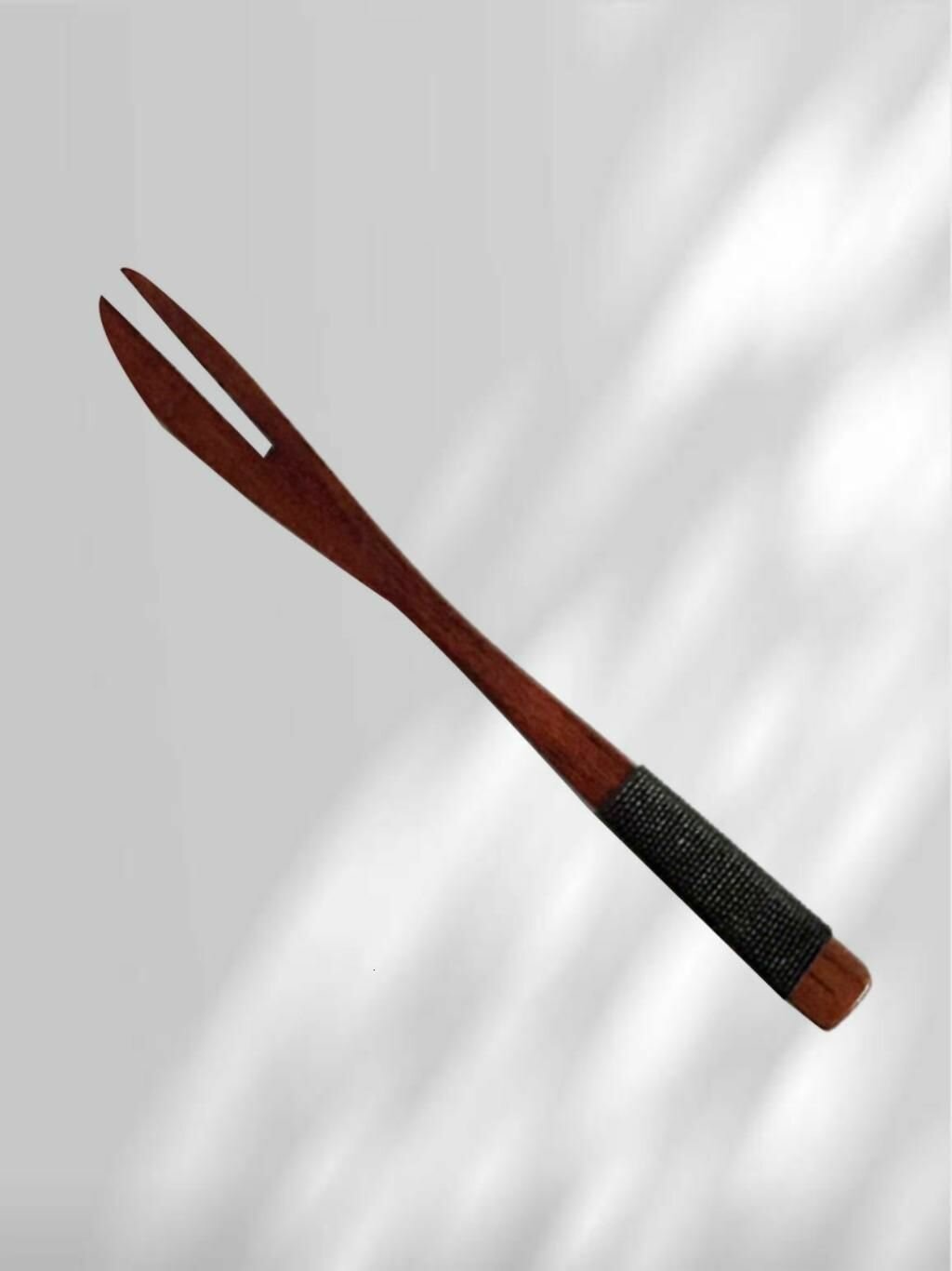 Деревянные ножи и вилки для лунных пряников, - Черная проволочная вилка