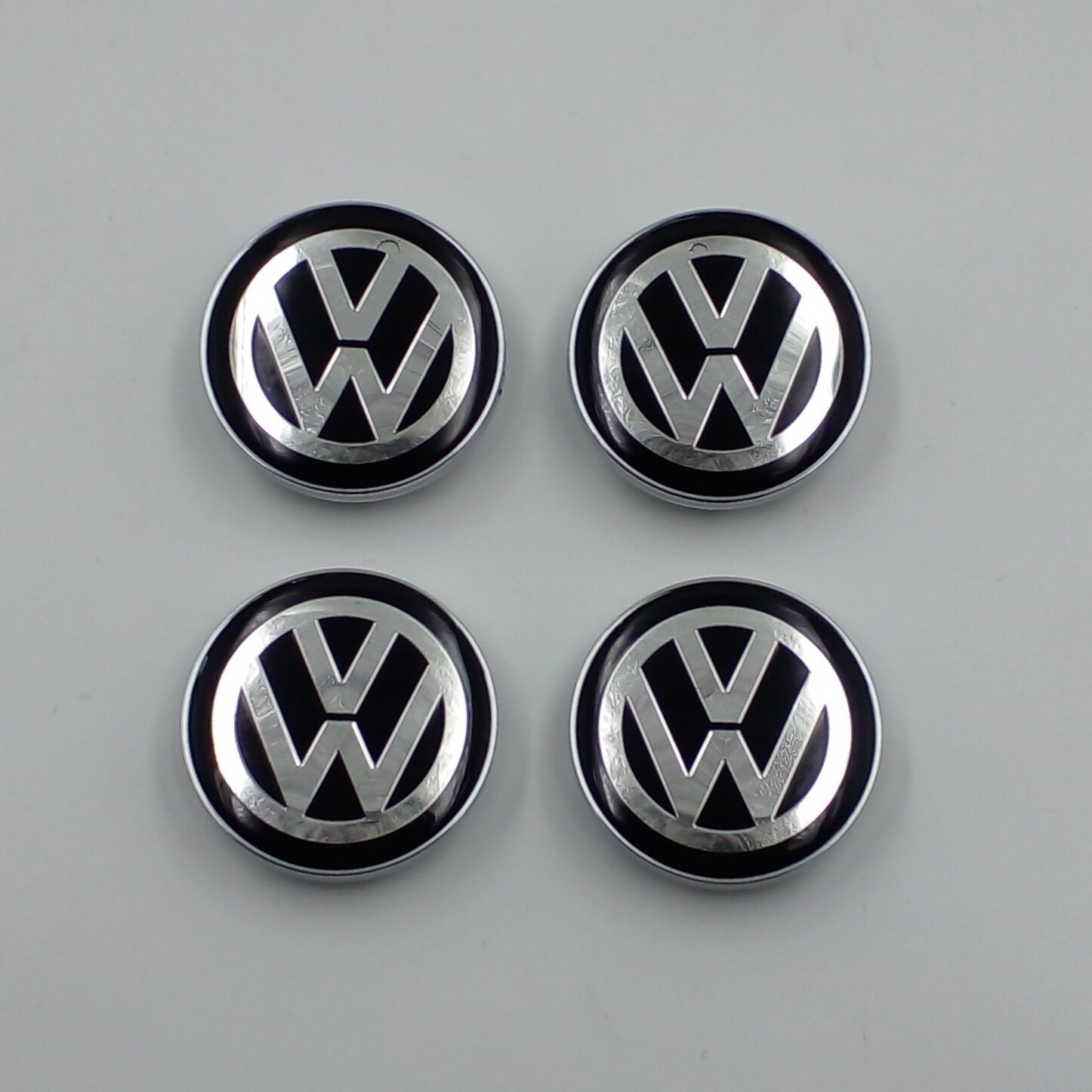 Колпачки заглушки на литые диски с эмблемой 60 мм 4 шт