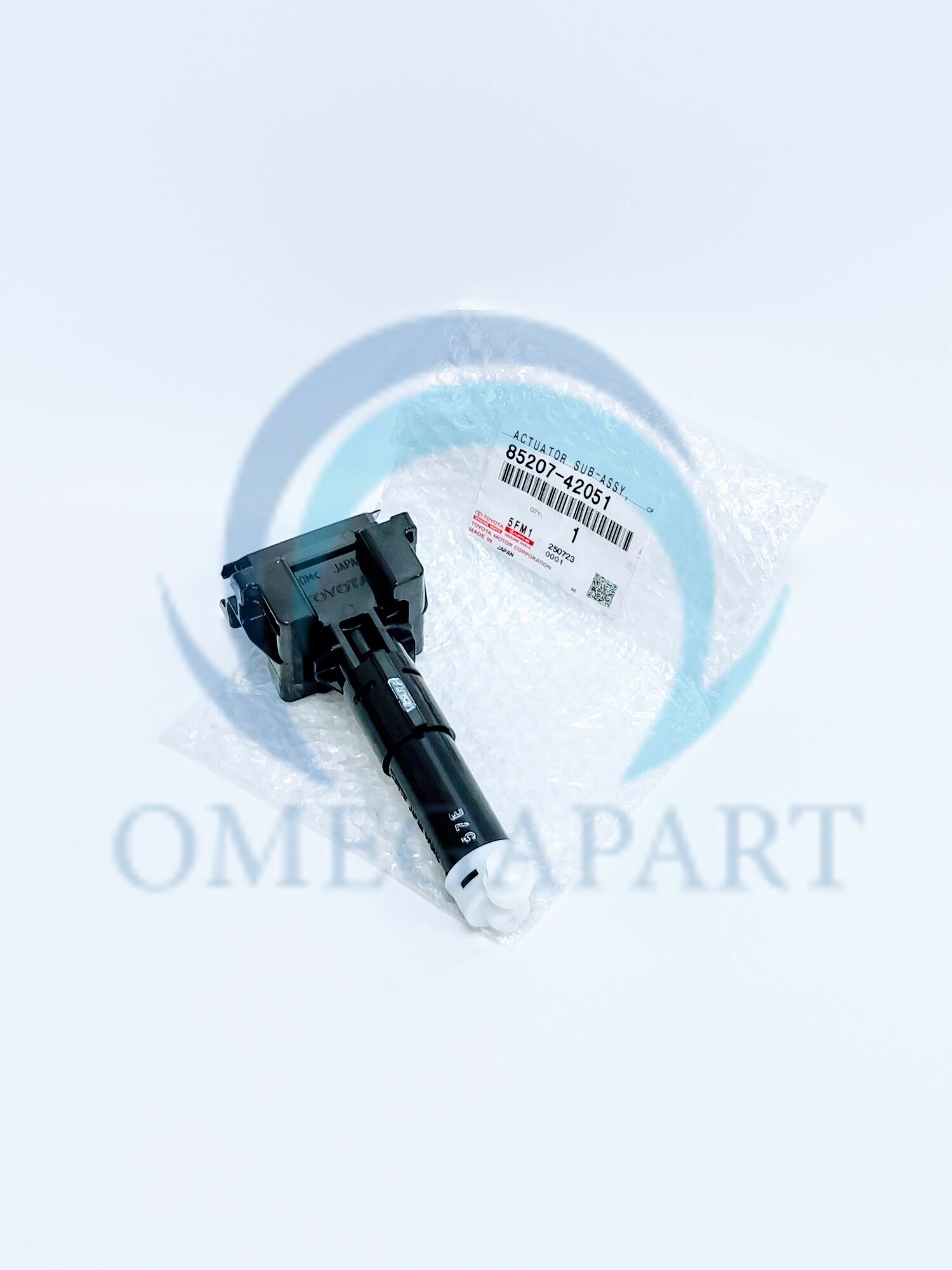 Форсунка омывателя фары правая, Toyota 8520742051