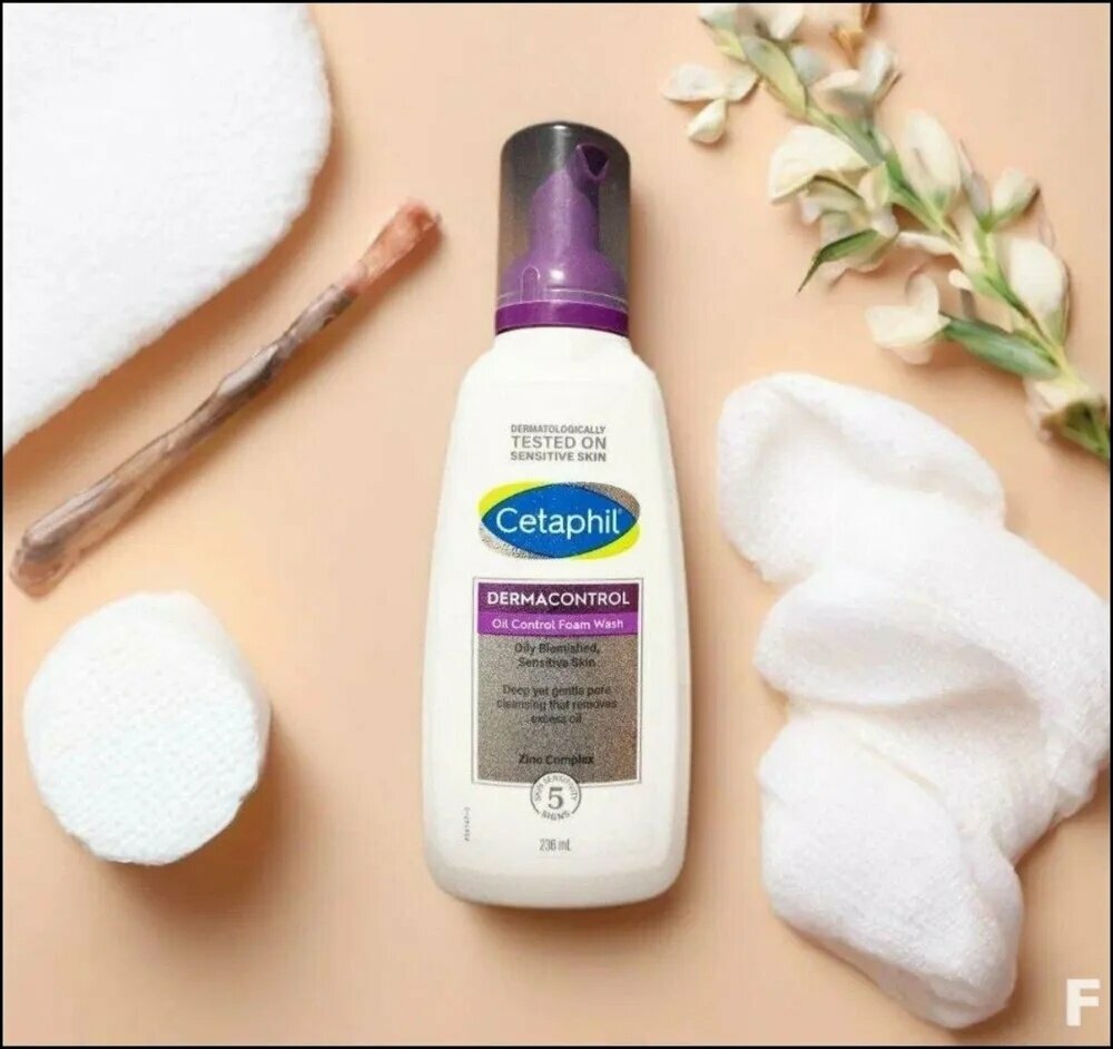 Бестселлер Cetaphil, матирующая пенка для умывания объемом 236 мл