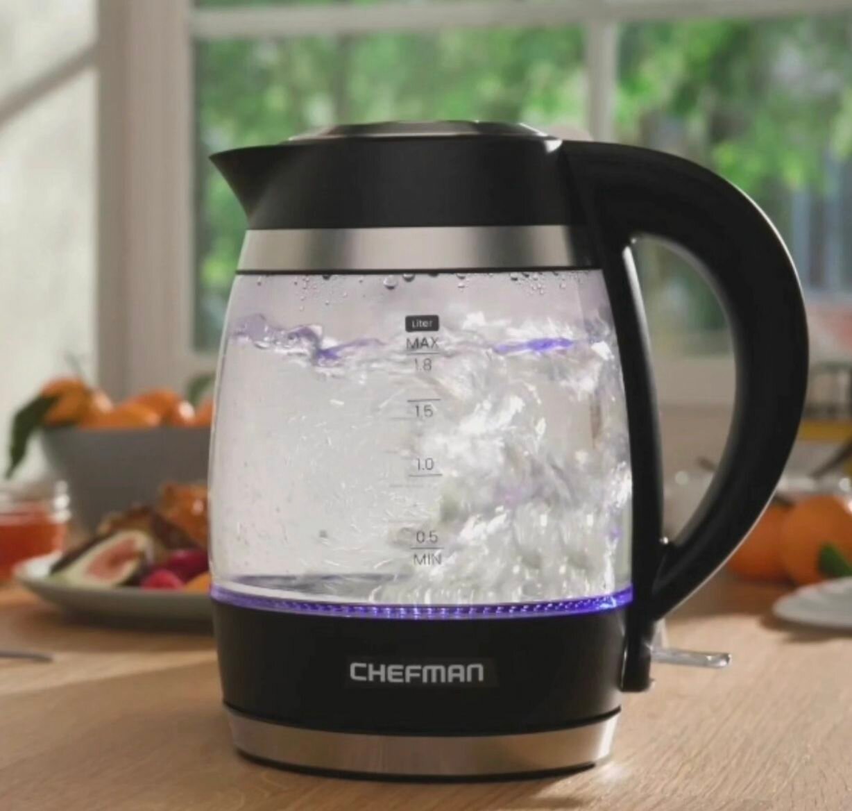 Chefman Электрический Чайник Fast-Boil 1.8 л, черный