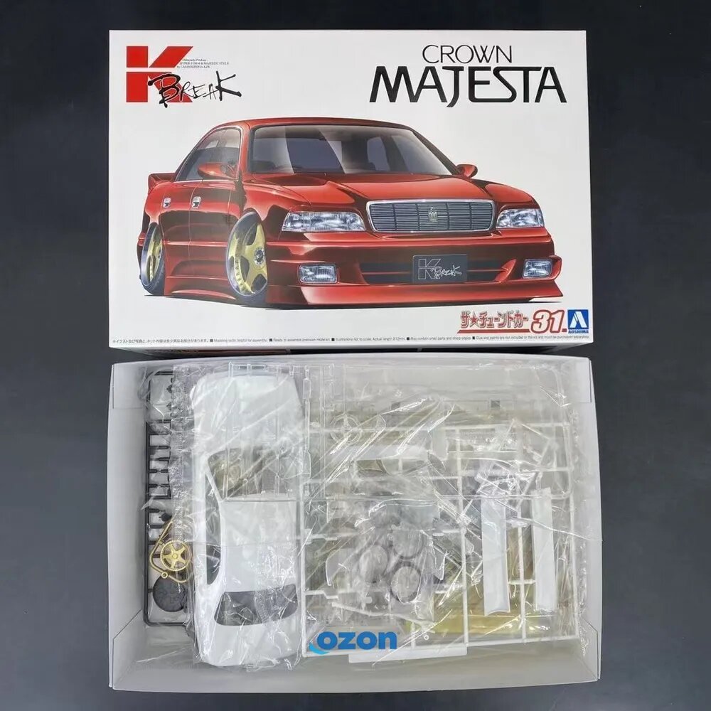 Сборная модель Машинка Aoshima-06309 1/24 K-BREAK Toyota Crown UZS141 MAJESTA