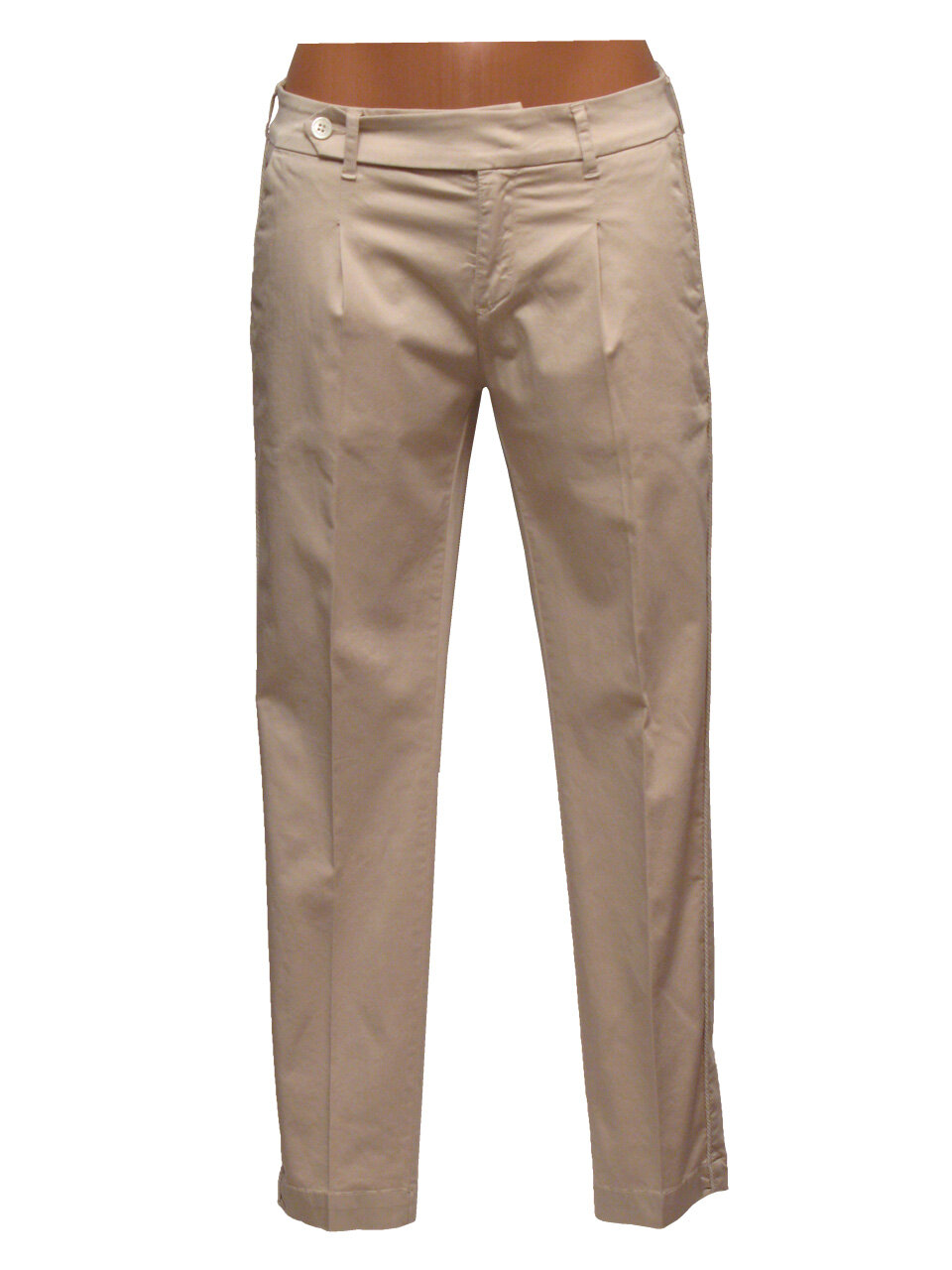 Брюки чинос