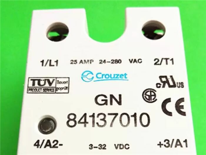 Модуль Crouzet GN84137010 GN 84137010 PLC Amp Heater Relay