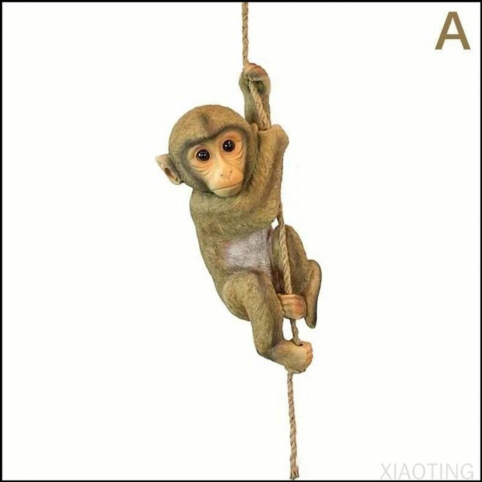 Сувенирная Decorated rope climbing monkey, высота 15 см, длина 15 см