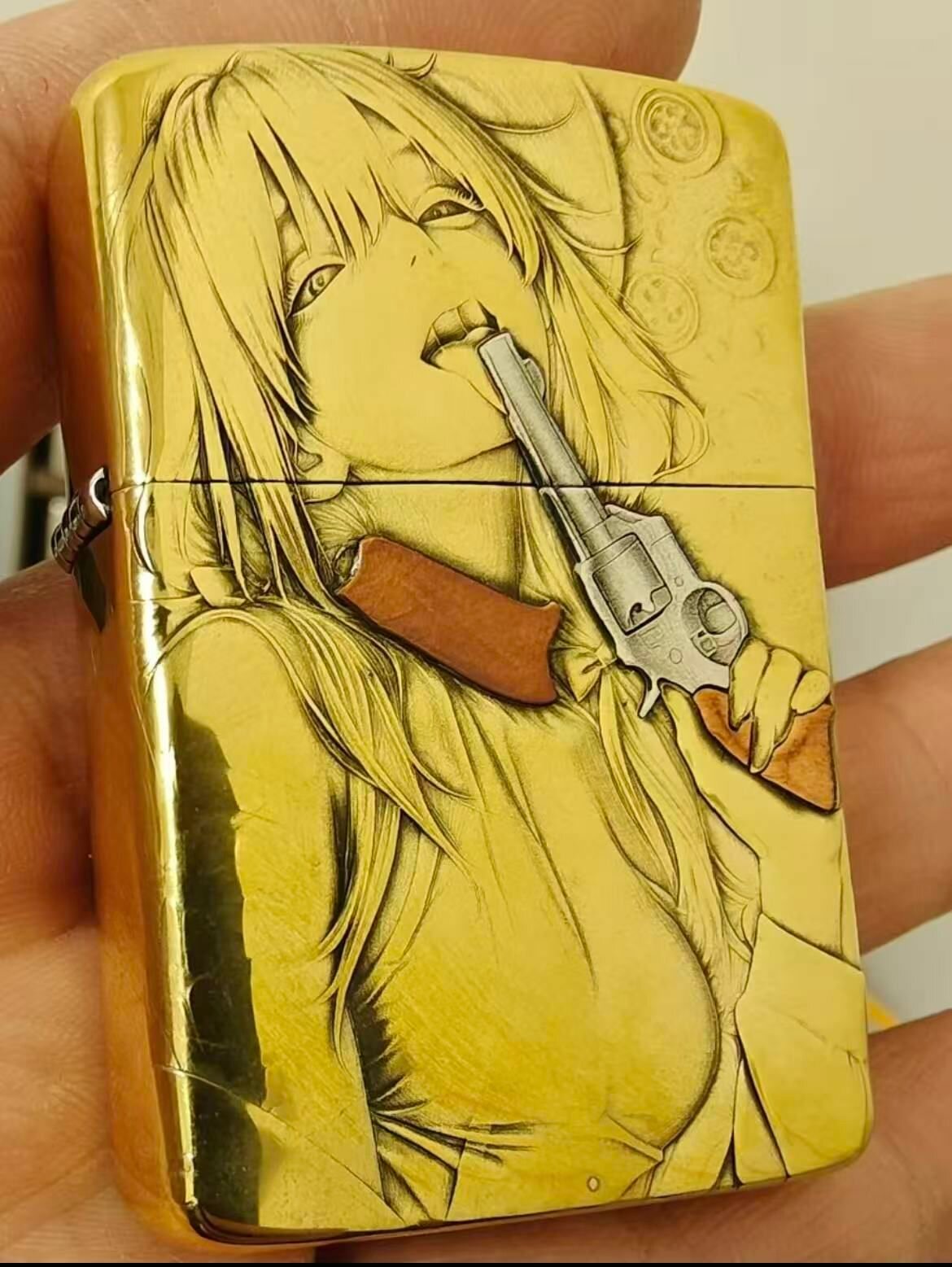Zippo, в стиле "Рельеф аниме , латунь", пустая(без заправки)