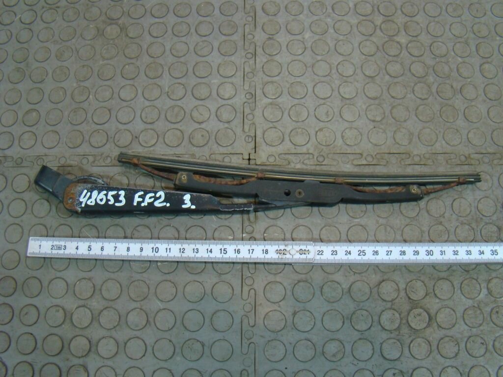 Поводок стеклоочистителя заднего универсал Ford Focus II 2005-2008 1578778 (с пробегом)