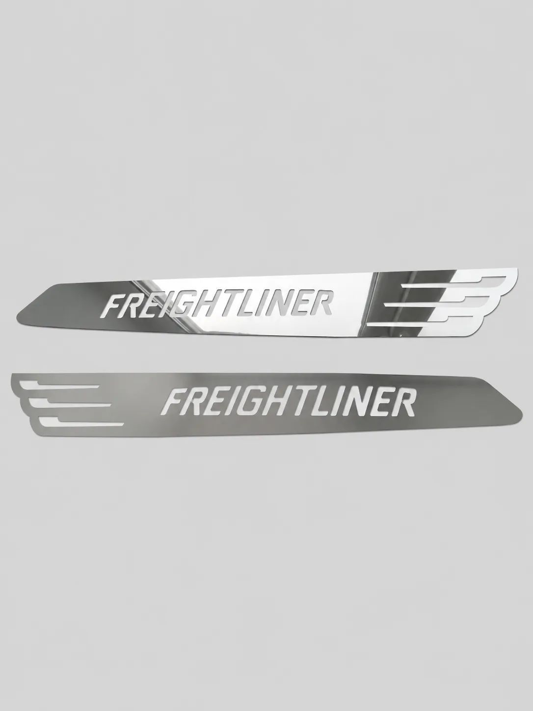 Накладки на козырёк над дверью Freightliner Columbia / Century (Коламбия / Сентури) комплект 2 шт, левая + правая, нержавеющая сталь 0.8 мм, зеркальная полировка
