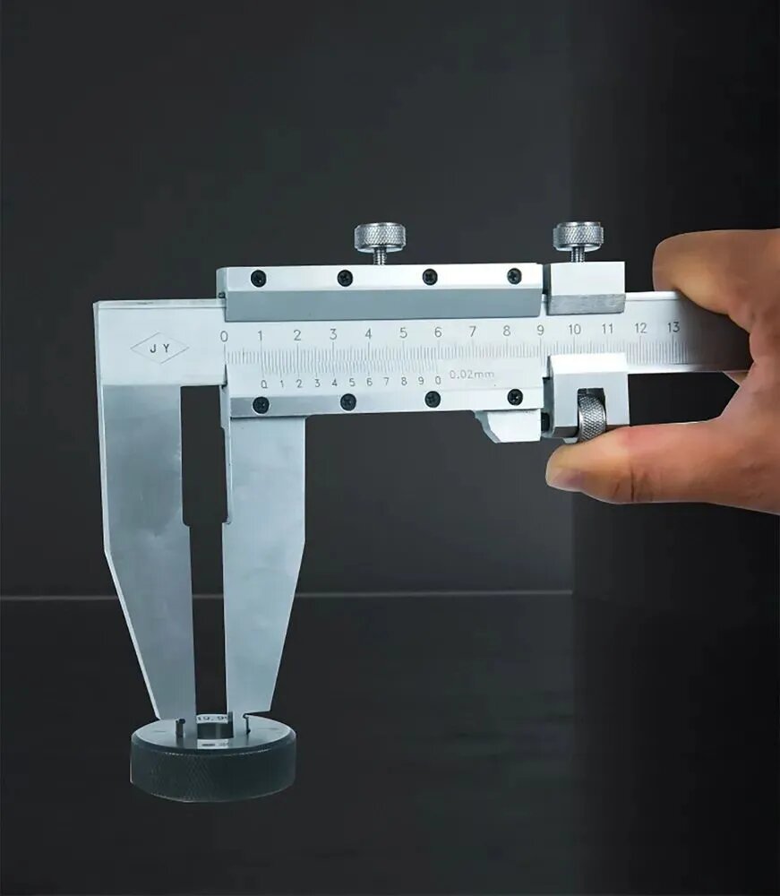 Штангенциркуль с большим диапазоном измерений 500 мм