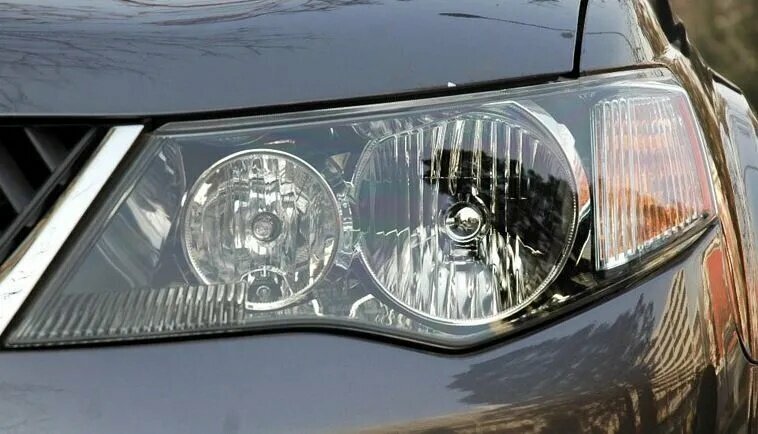 Ремкомплект фары, 2 шт, арт. Mitsubishi Outlander 2 (2005-2009)