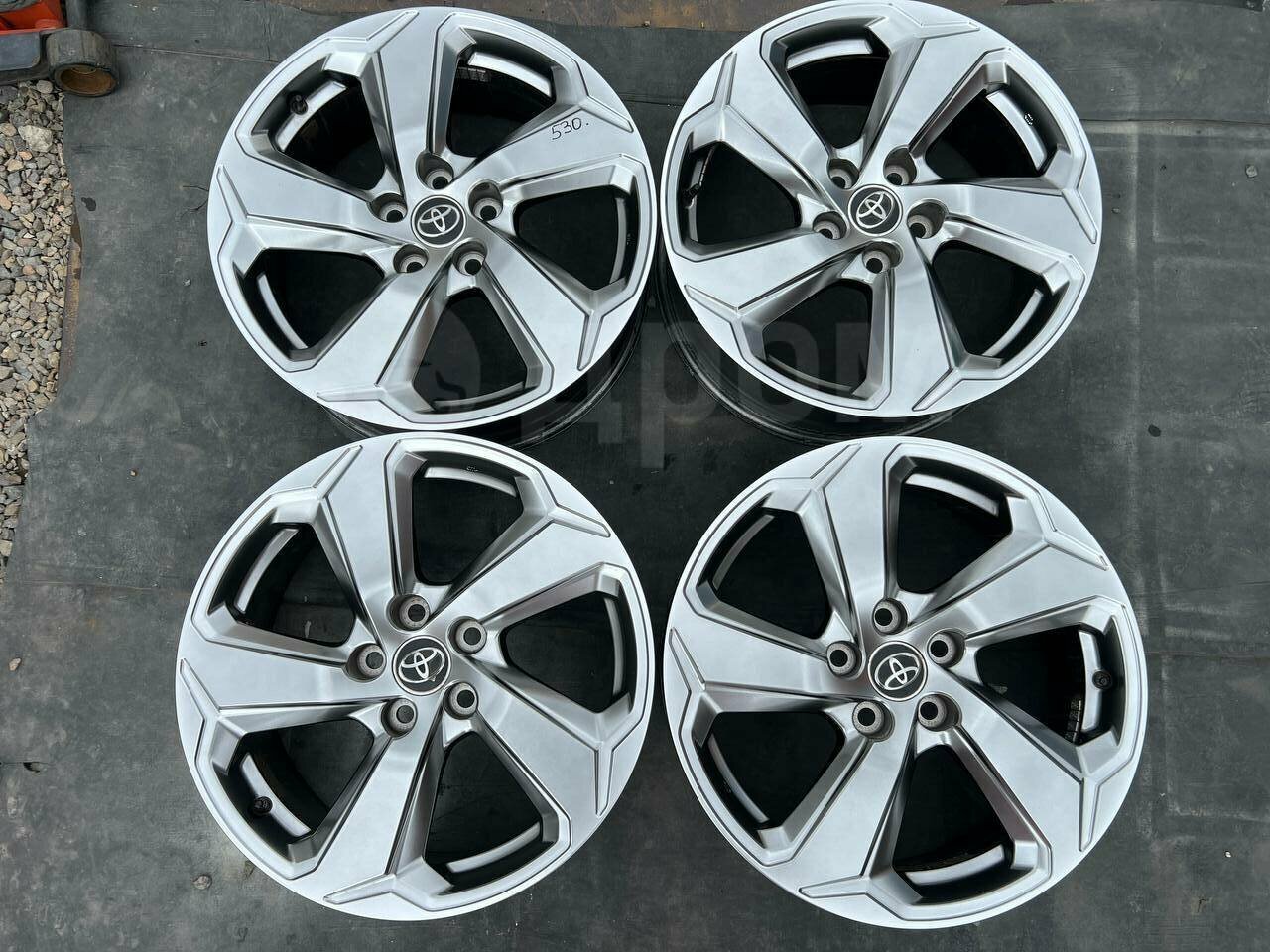 Диски автомобильные R18, Original Toyota Rav 4, Camry, Harrier , 18 дюймов, 5x114.3 (7J, ET35) Диски Тойота Рав 4 на 18 4шт.
