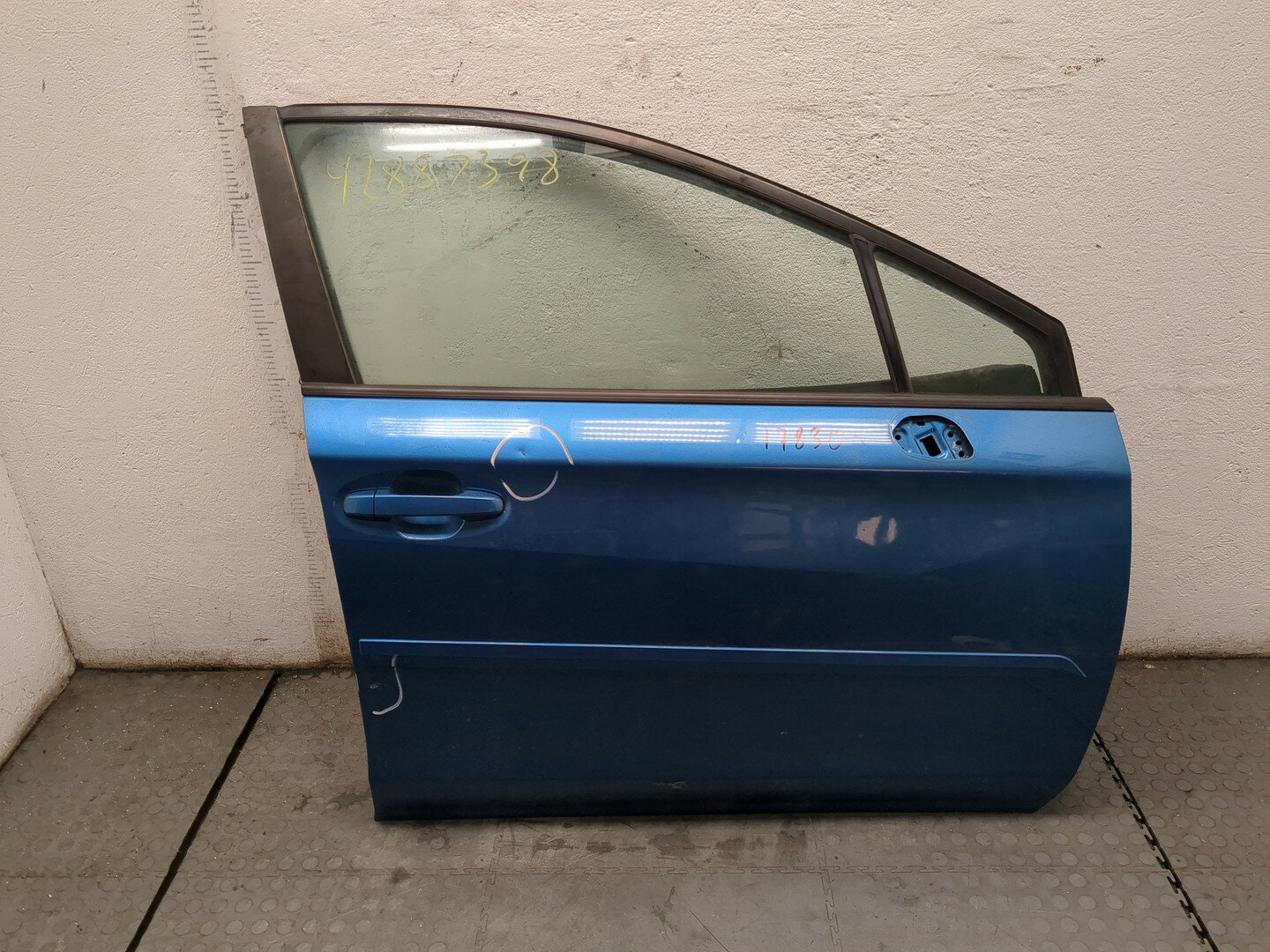 Дверь боковая (легковая) правая передняя Subaru Impreza Б/У