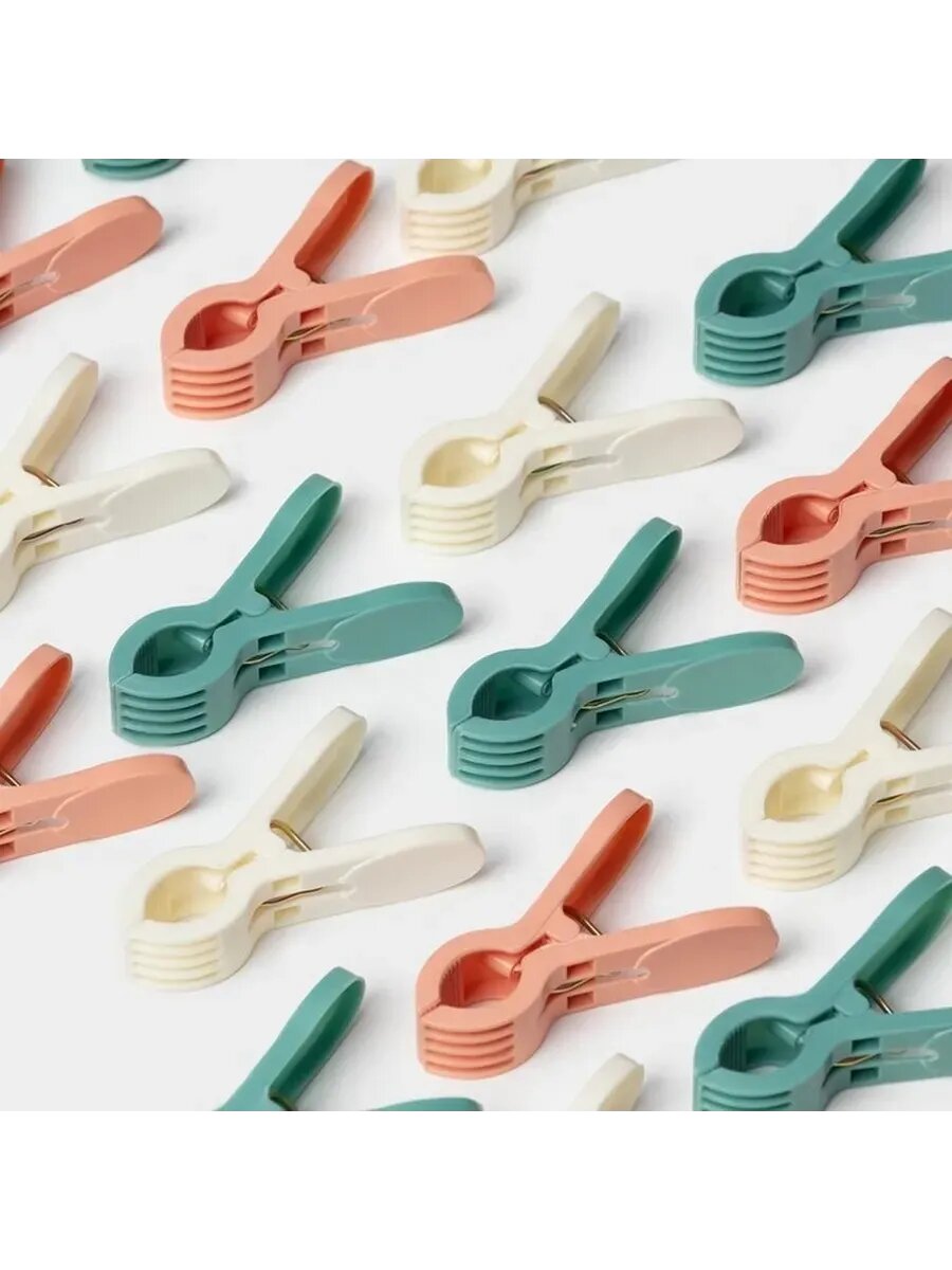 Цветные прищепки для белья в ярких оттенках