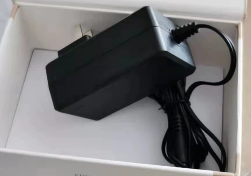 Edifier PP305 зарядное устройство для беспроводных микрофонов, порт USB-C, совместимость
