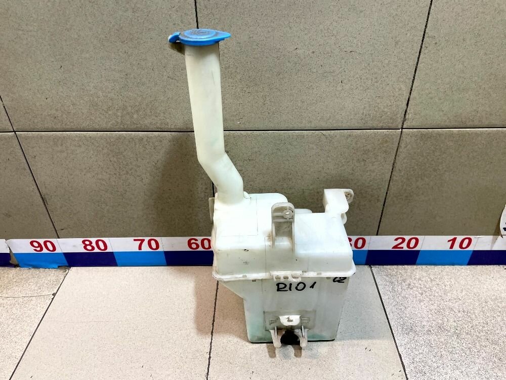 Бачок омывателя лобового стекла Kia Rio I